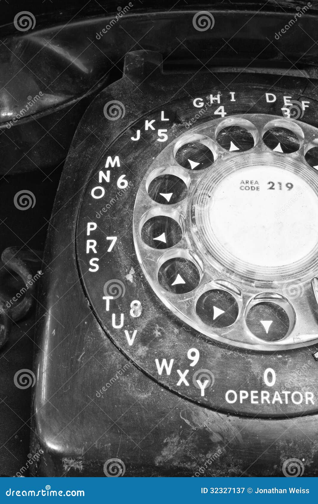 Dusty Old Phone stock image. Image of dark, nostalgia - 32327137