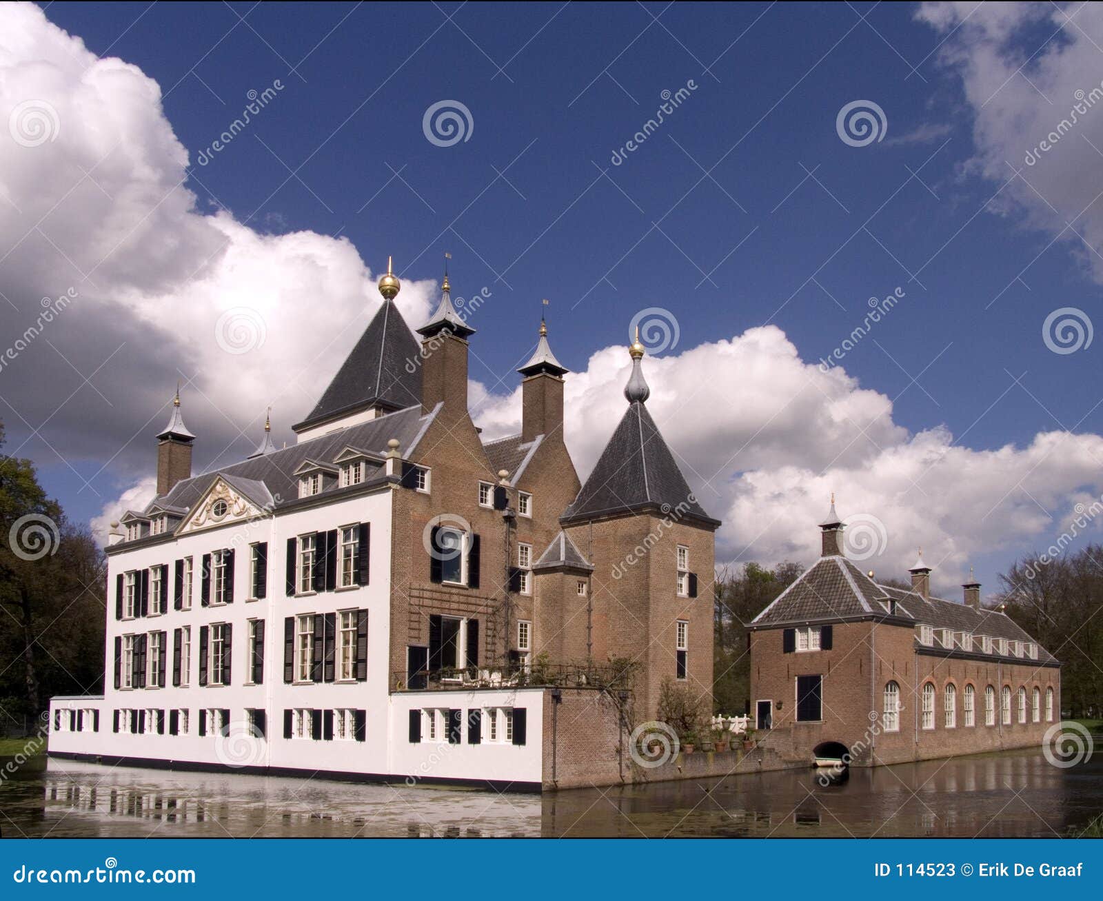 Dutch castle 12 stock image. Image of kingdom, history - 114523