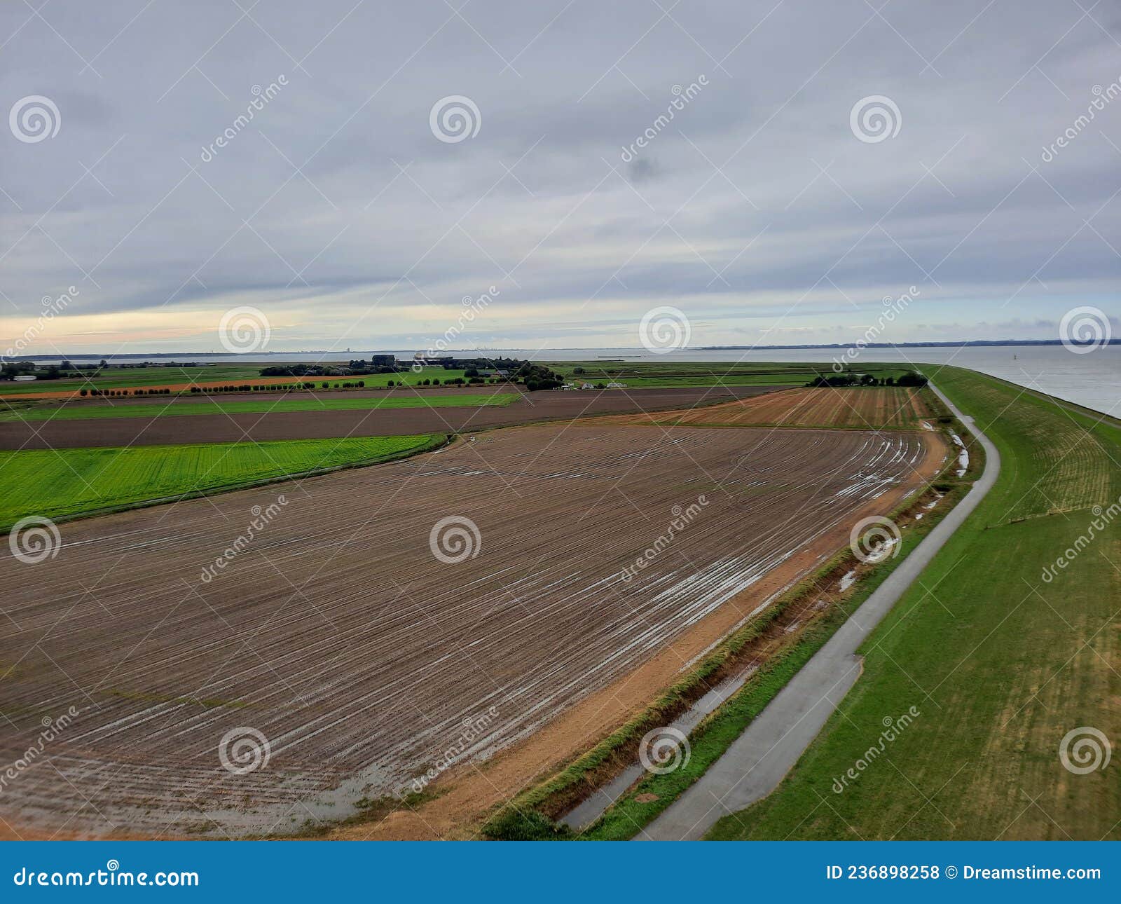Dutch Fields and River, Zeeland Stock Photo - Image of crop, grassland ...