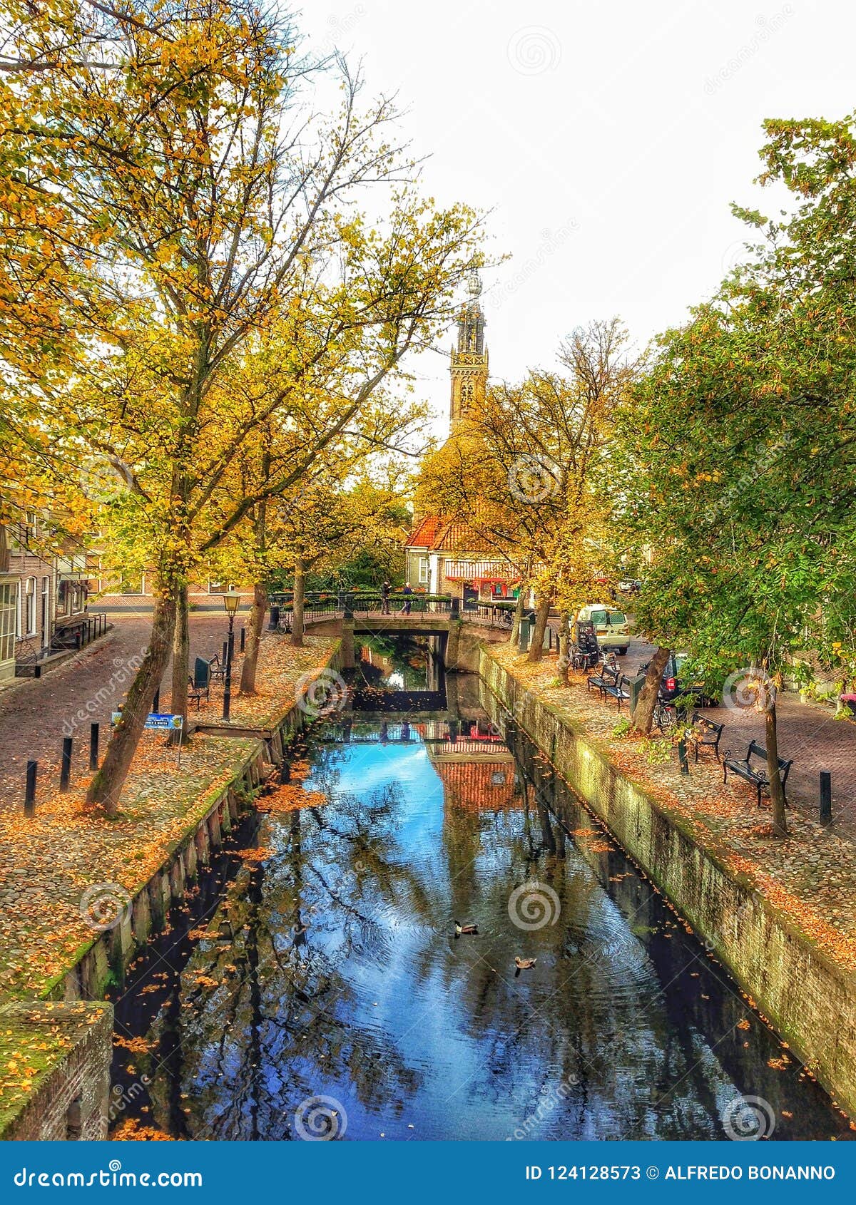 Dutch River editorial stock photo. Image of olandese - 124128573