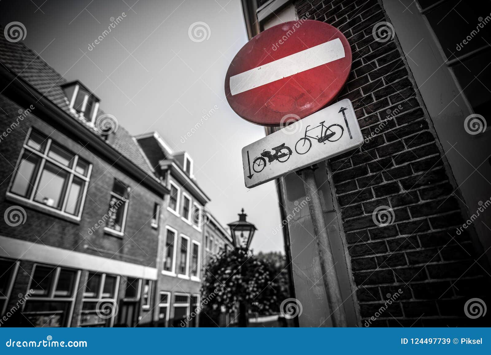 Dutch road sign in Leiden stock image. Image of europe - 124497739