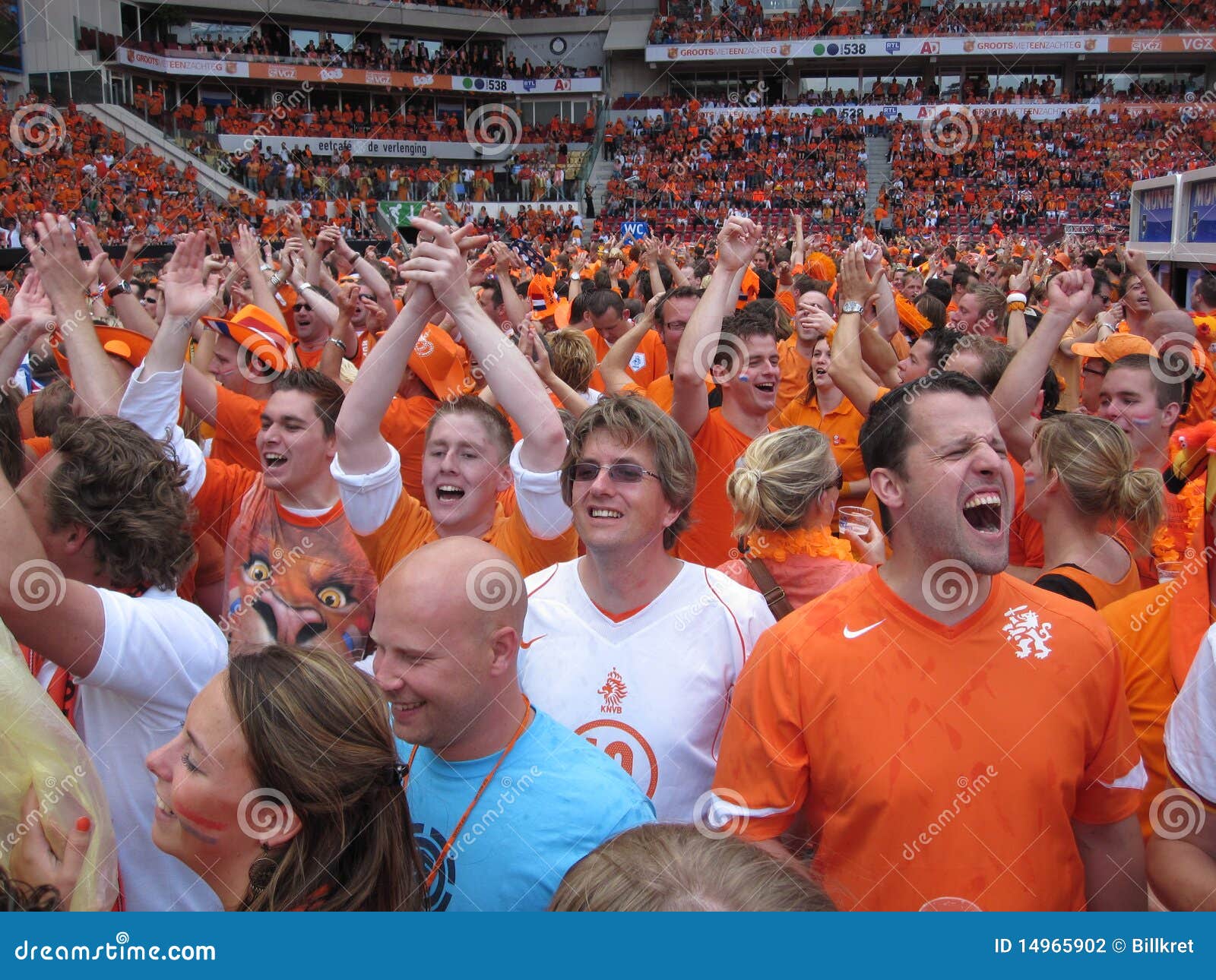 Dutch Soccer Fans editorial photography. Image of netherlands - 14965902