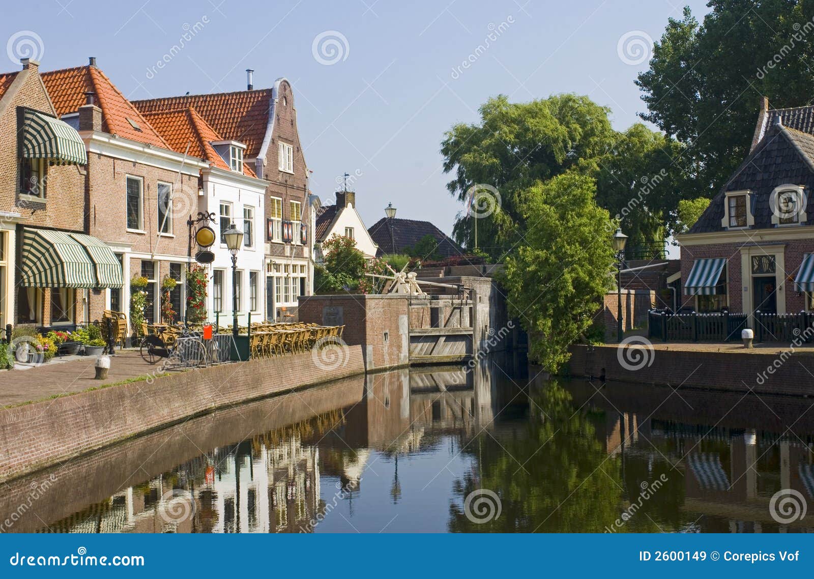 The Dutch Village of Spaarndam Stock Image - Image of quiet, flowers ...