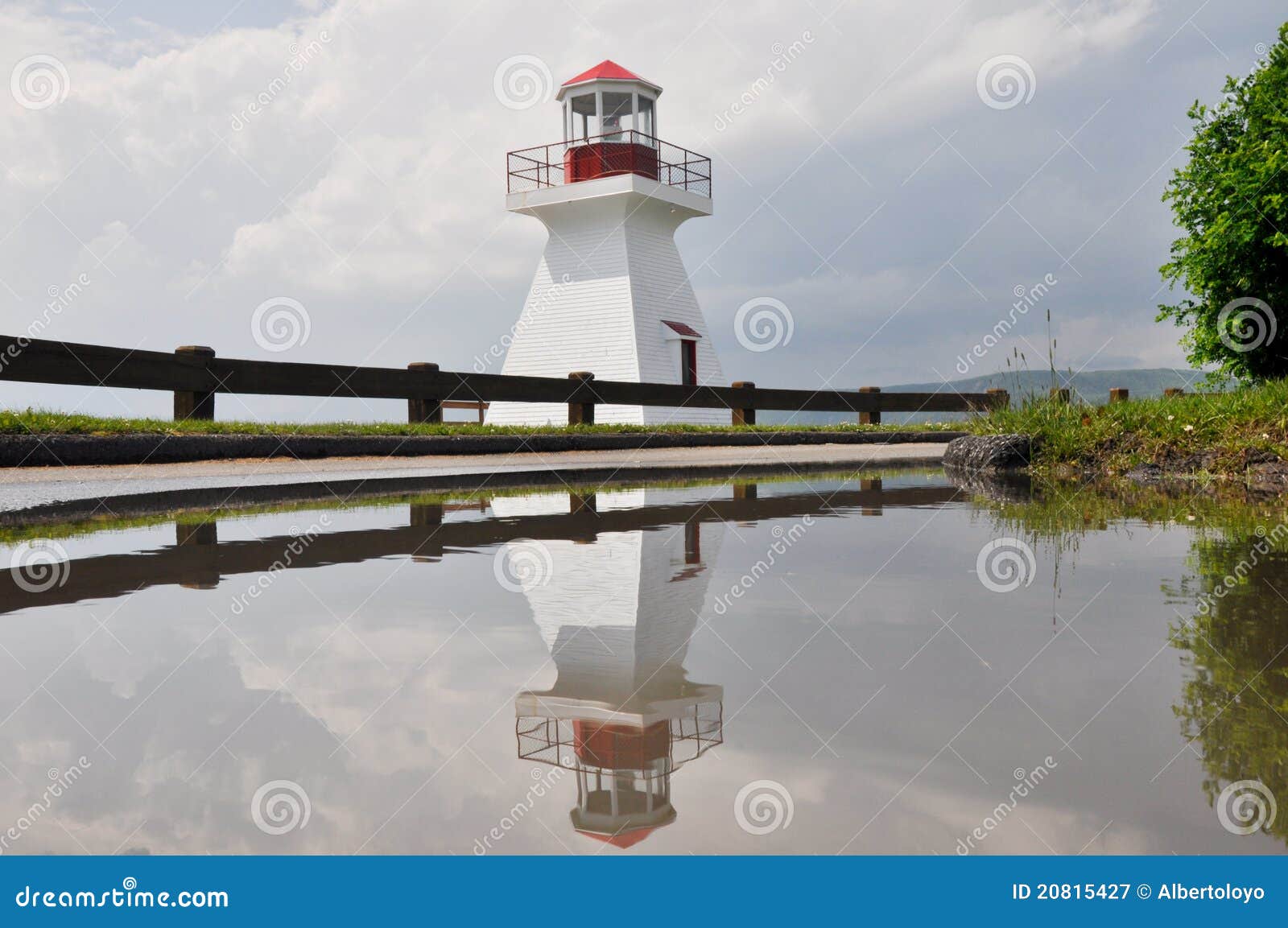 Duthie Point Lighthouse (Quebec) Stock Image - Image of ancient ...