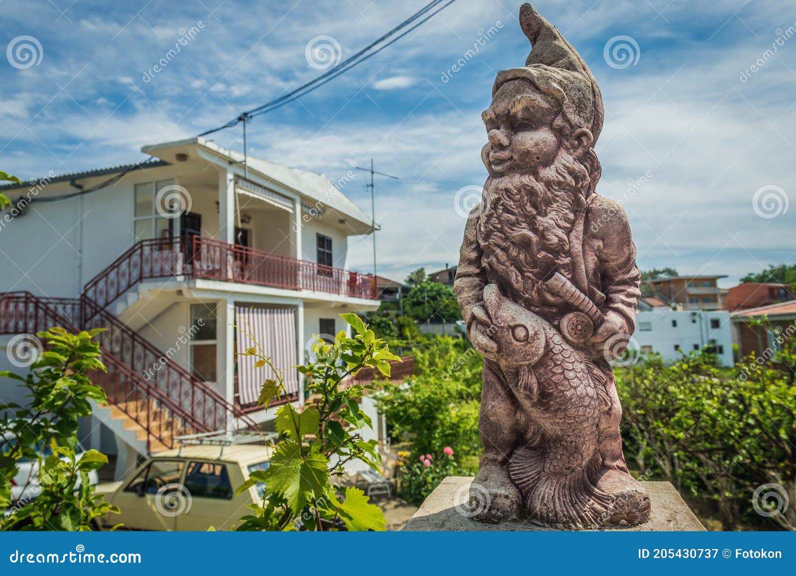 Statue Of The Dwarf Seneb, His Wife And Children, 4th Or 5th Dynasty In ...