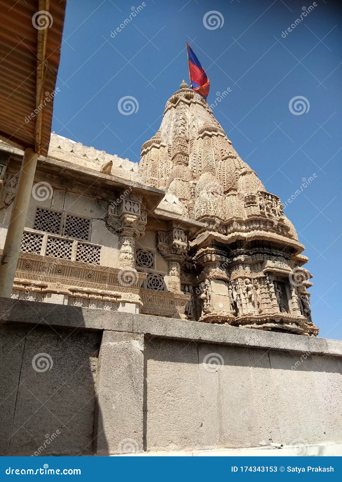 Dwarka Jai Shree Krishna Temple Editorial Stock Photo - Image of dwarka ...
