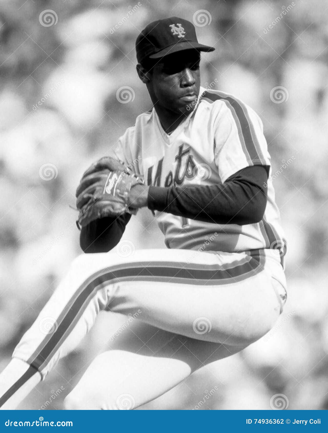 DWIGHT GOODEN fotografia editorial. Obraz złożonej z miotacz - 74936362