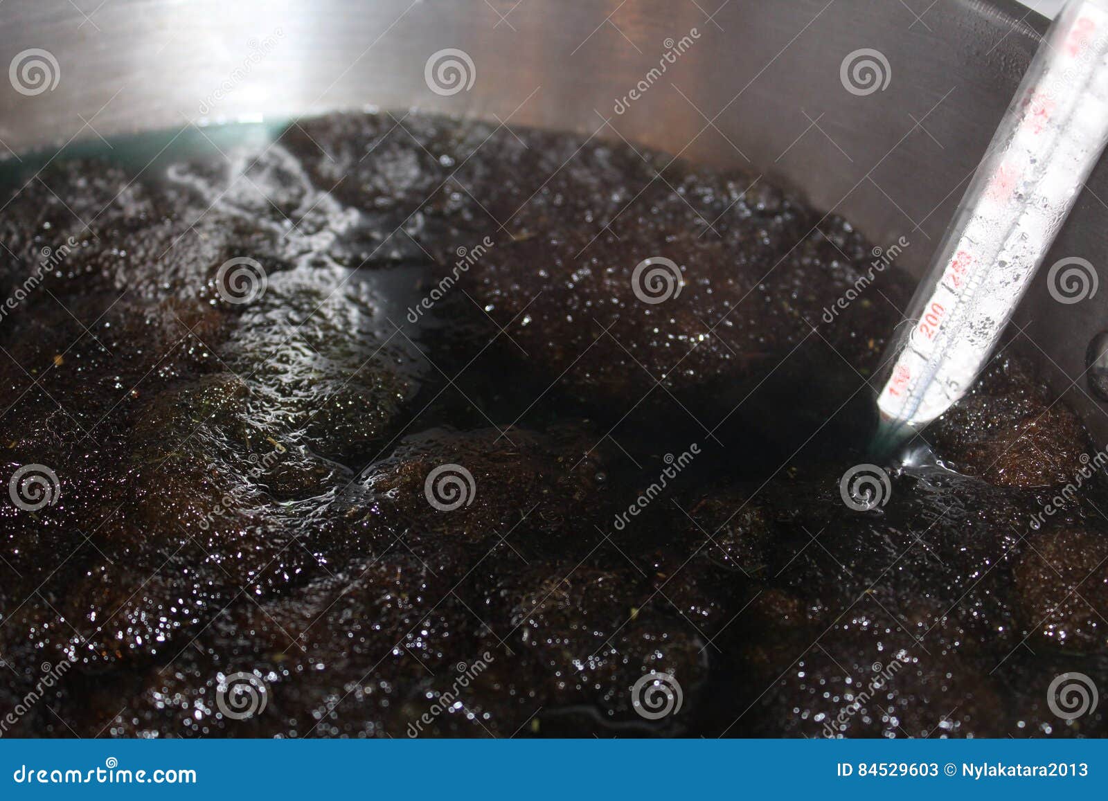 Dyeing sheep wool stock image. Image of farm, felt, dyeing - 84529603