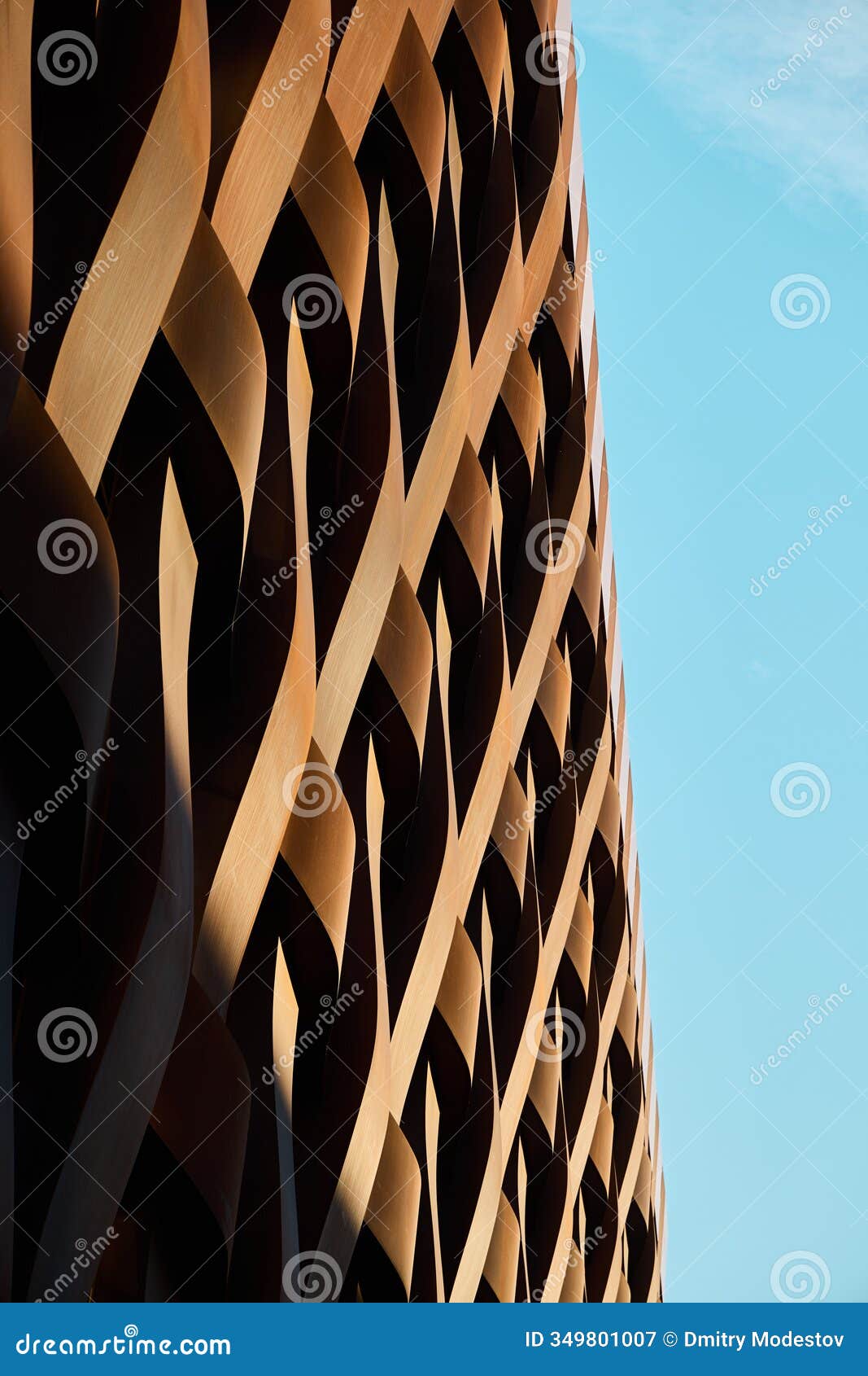 Dynamic Architectural Facade Featuring Unique and Intriguing Patterns ...