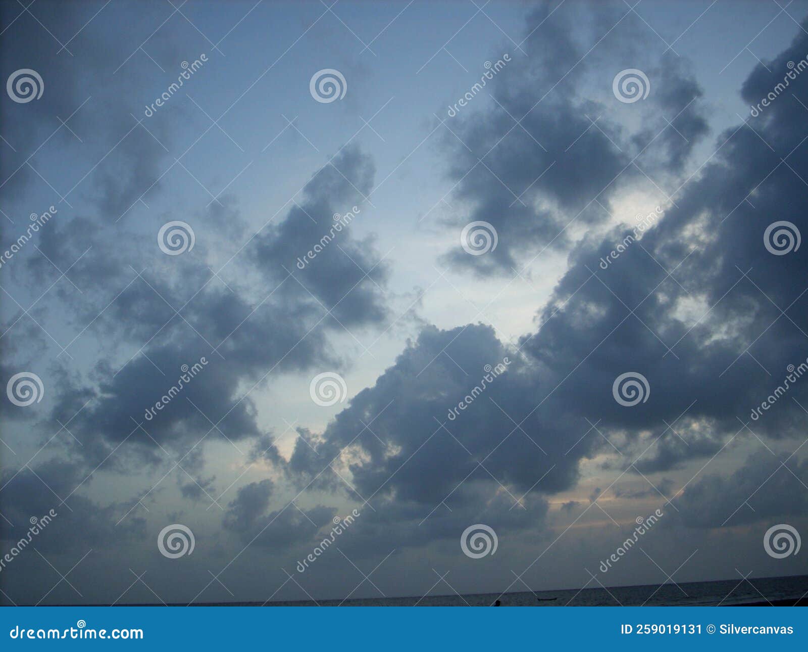 A Dynamic Cloudy Sky during Sunset Stock Image - Image of morning, gray ...