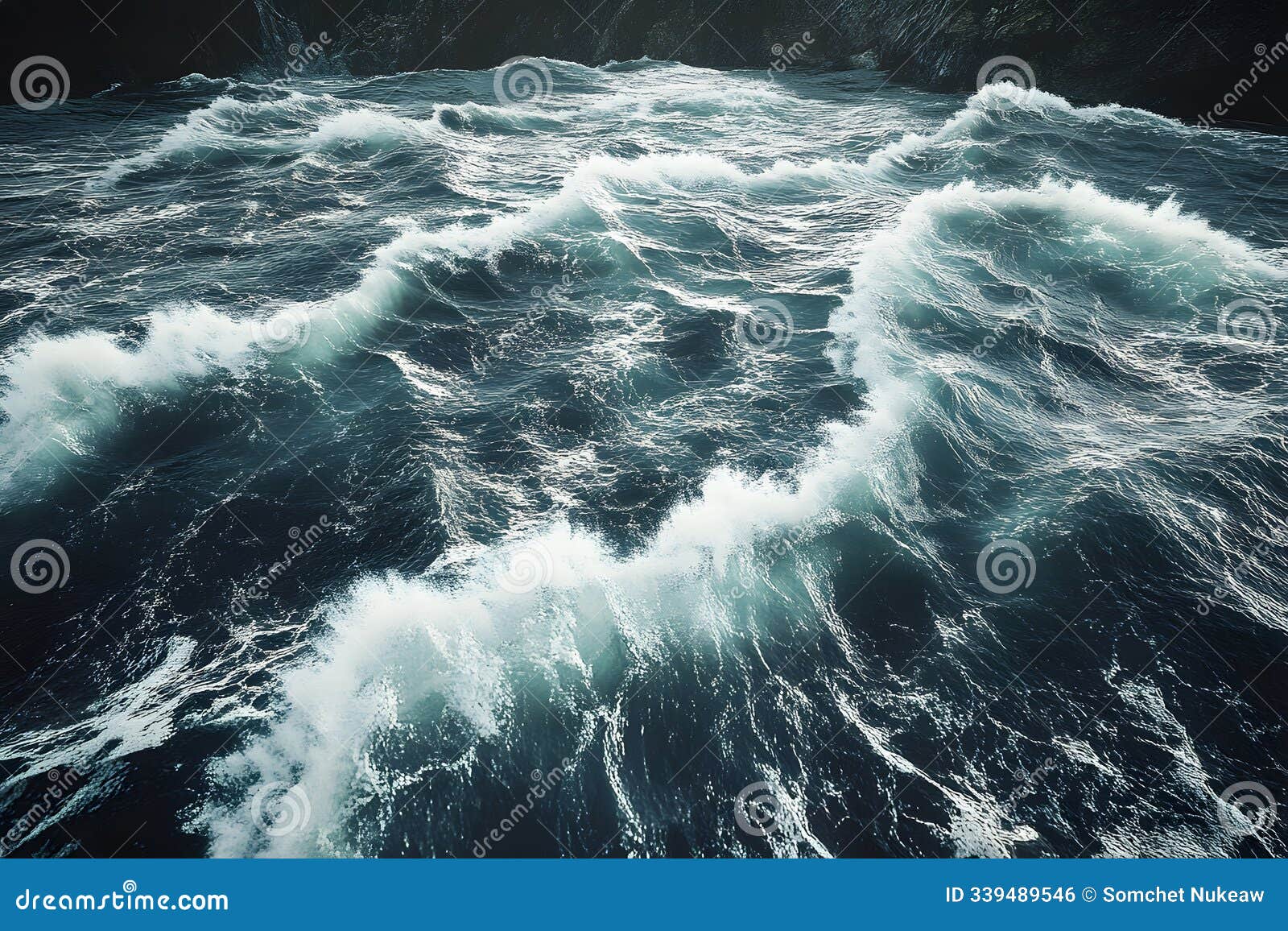 Dynamic Ocean Wave Captured In Deep Blue Tones With Splashing Water ...