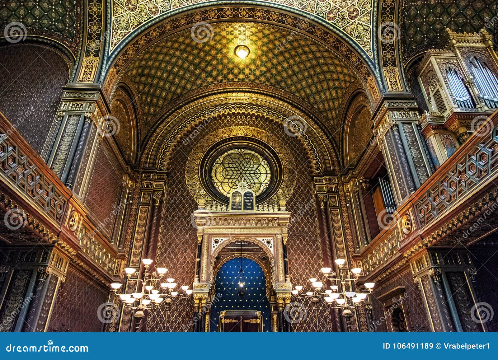Interior of Spanish Synagogue, Prague, Czech Republic Stockbild - Bild ...