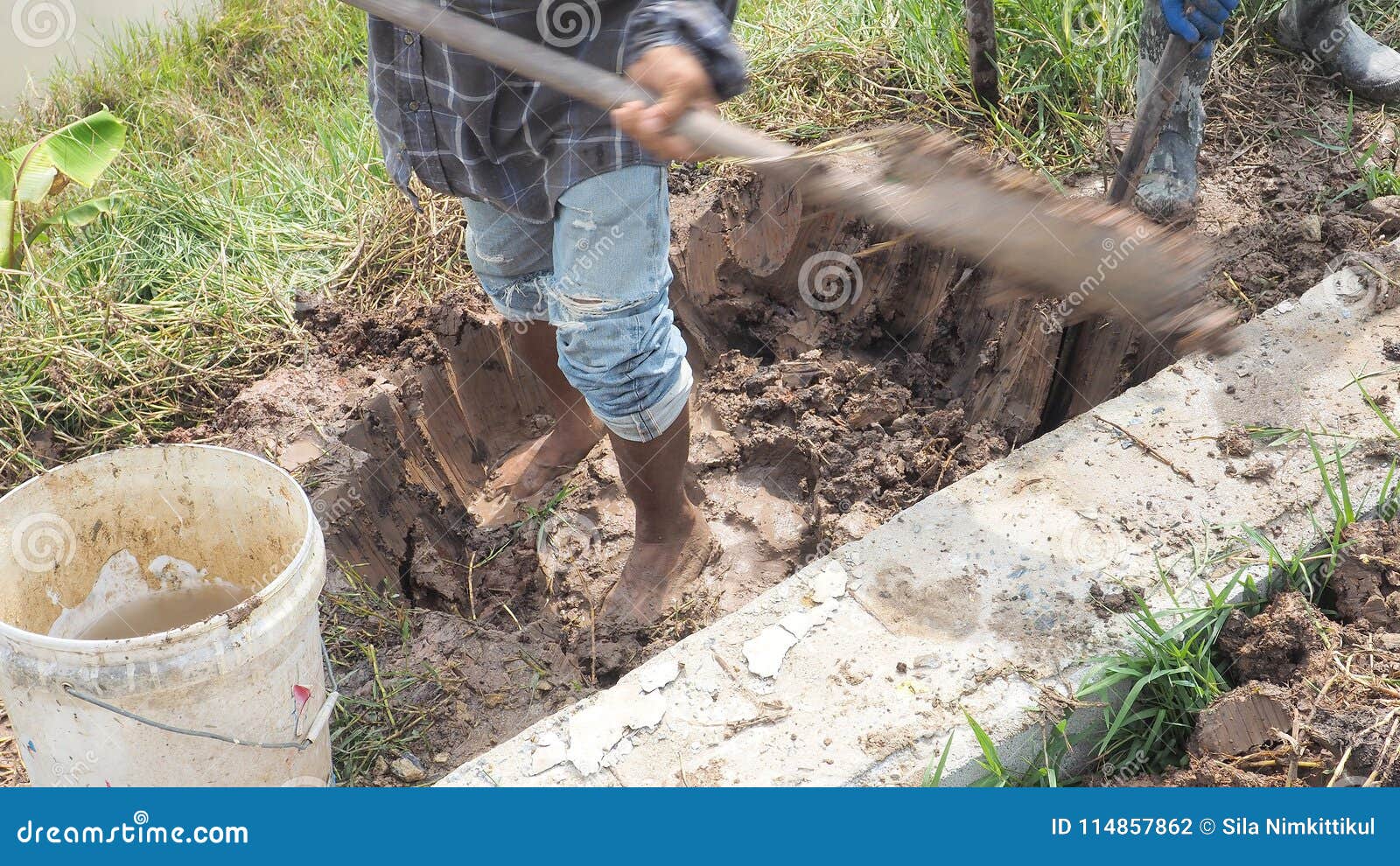 Construction Asian Workers are Busy Digging Clay Moving To Fast Stock ...