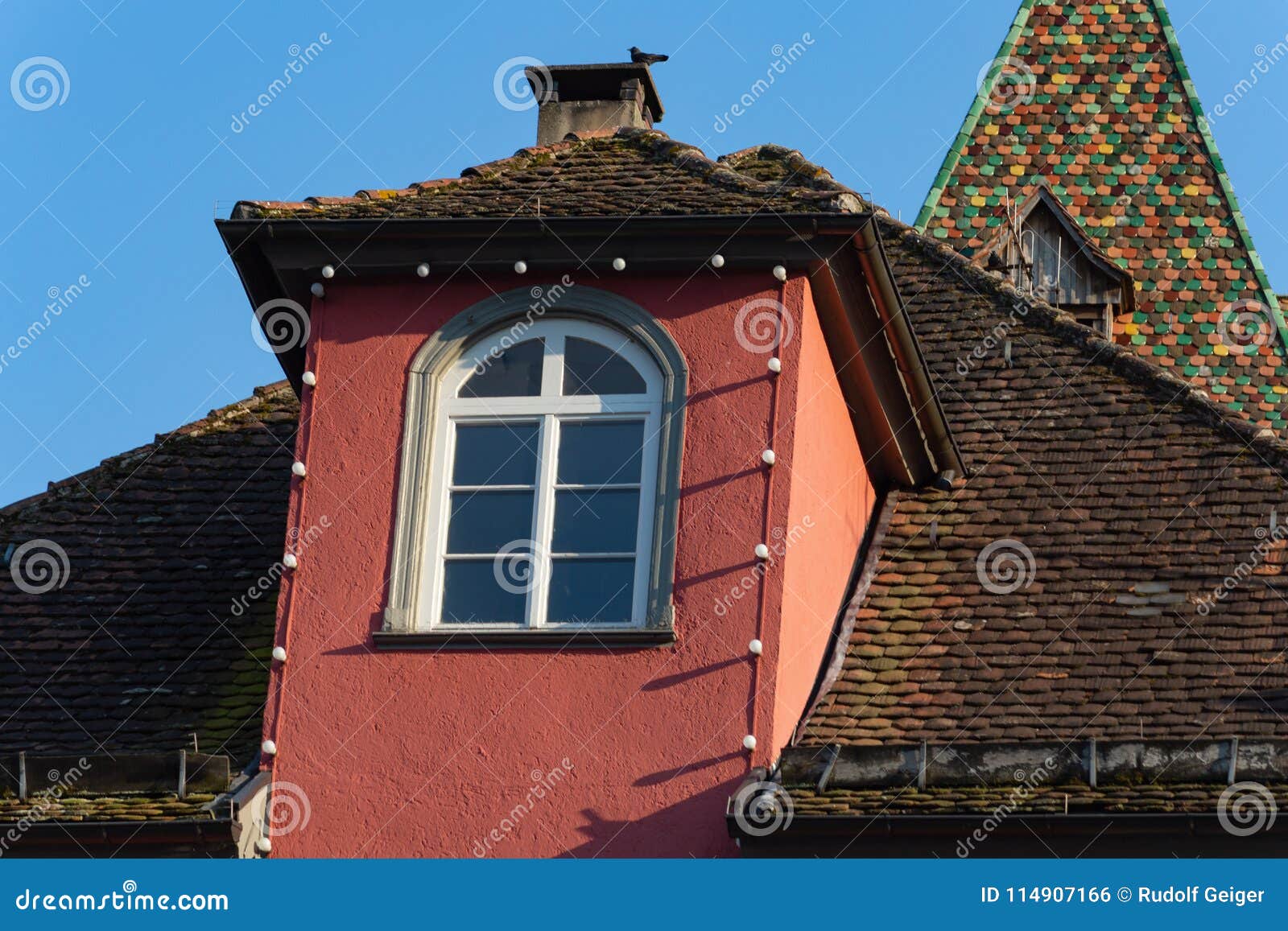Facades and Rooftops of Historical Church 库存照片 - 图片 包括有 中世纪, 欧洲: 114907166