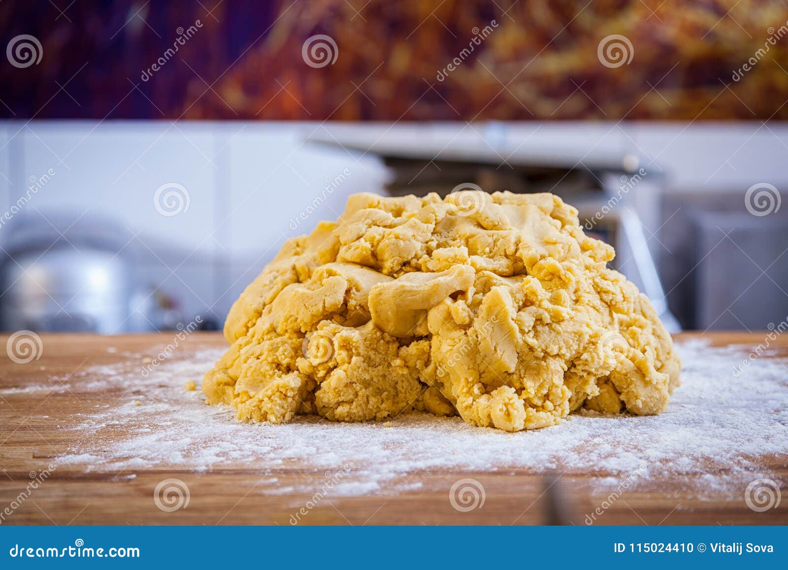 Close-up of fresh dough foto de stock. Imagem de casa - 115024410