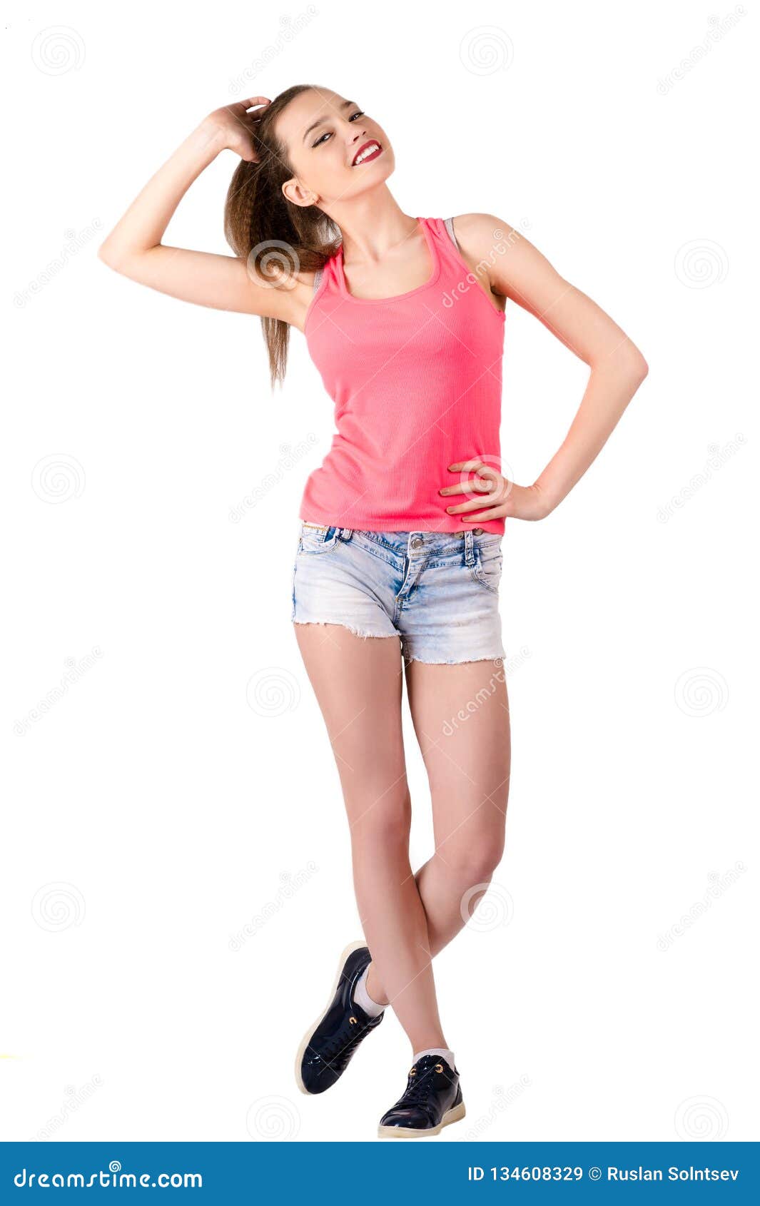 Young Teenager Girl Standing in Full Length 库存图片 - 图片 包括有 白种人, 粉红色 ...