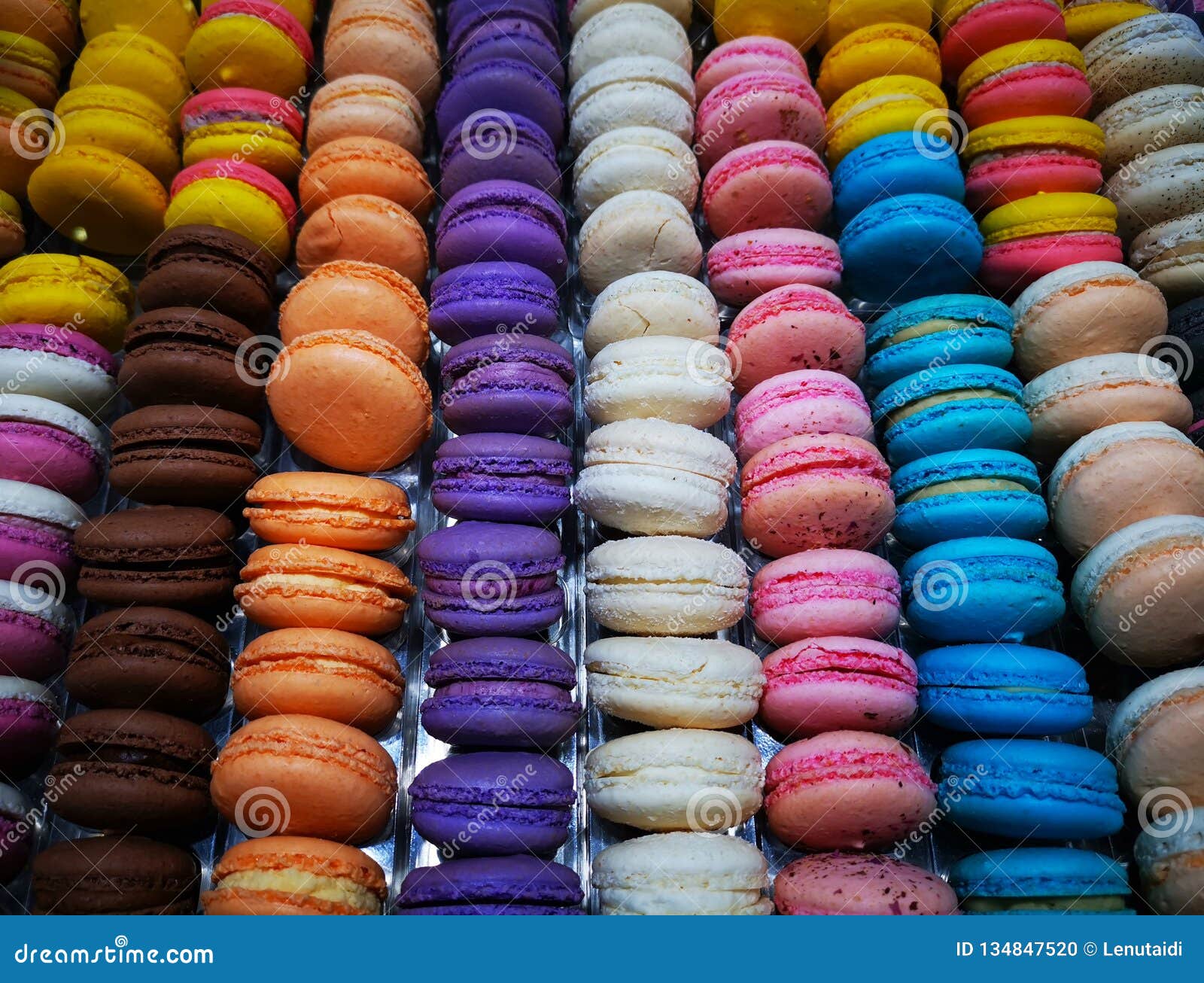 Macarons - French Colorful Macarons with Various Flavors Stock Foto ...