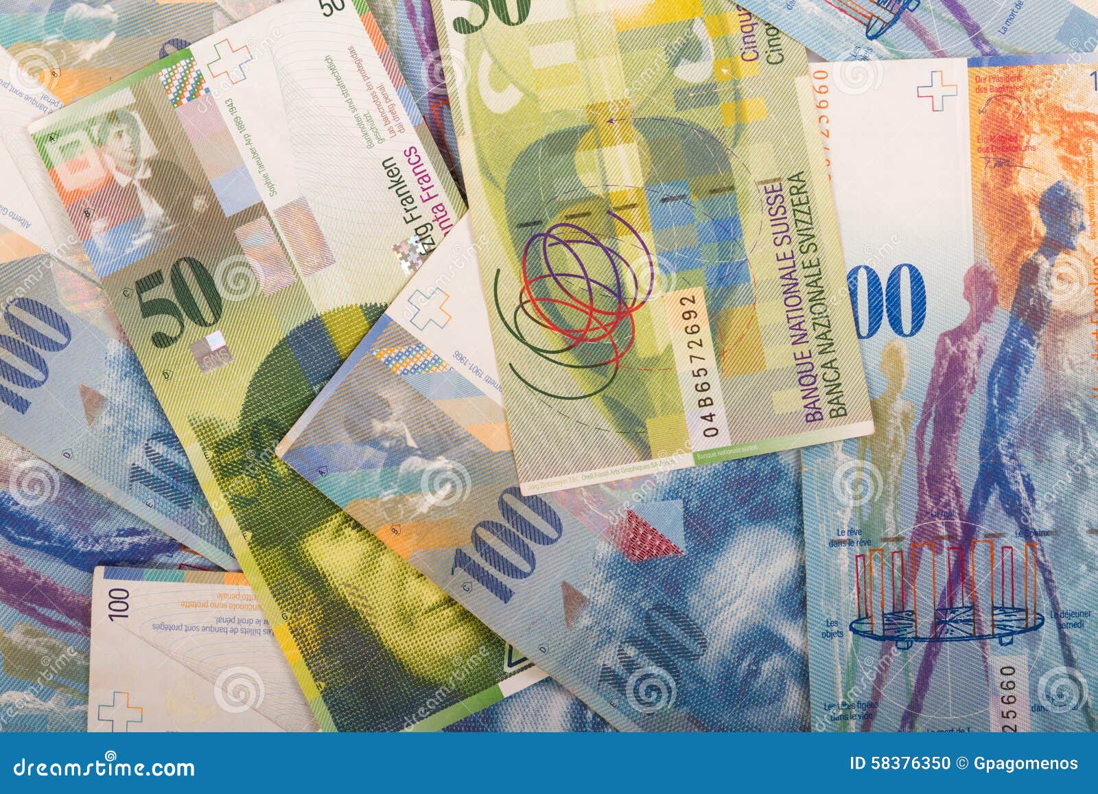100 E 50 Banconote Dello Svizzero Del CHF Fotografia Stock - Immagine ...
