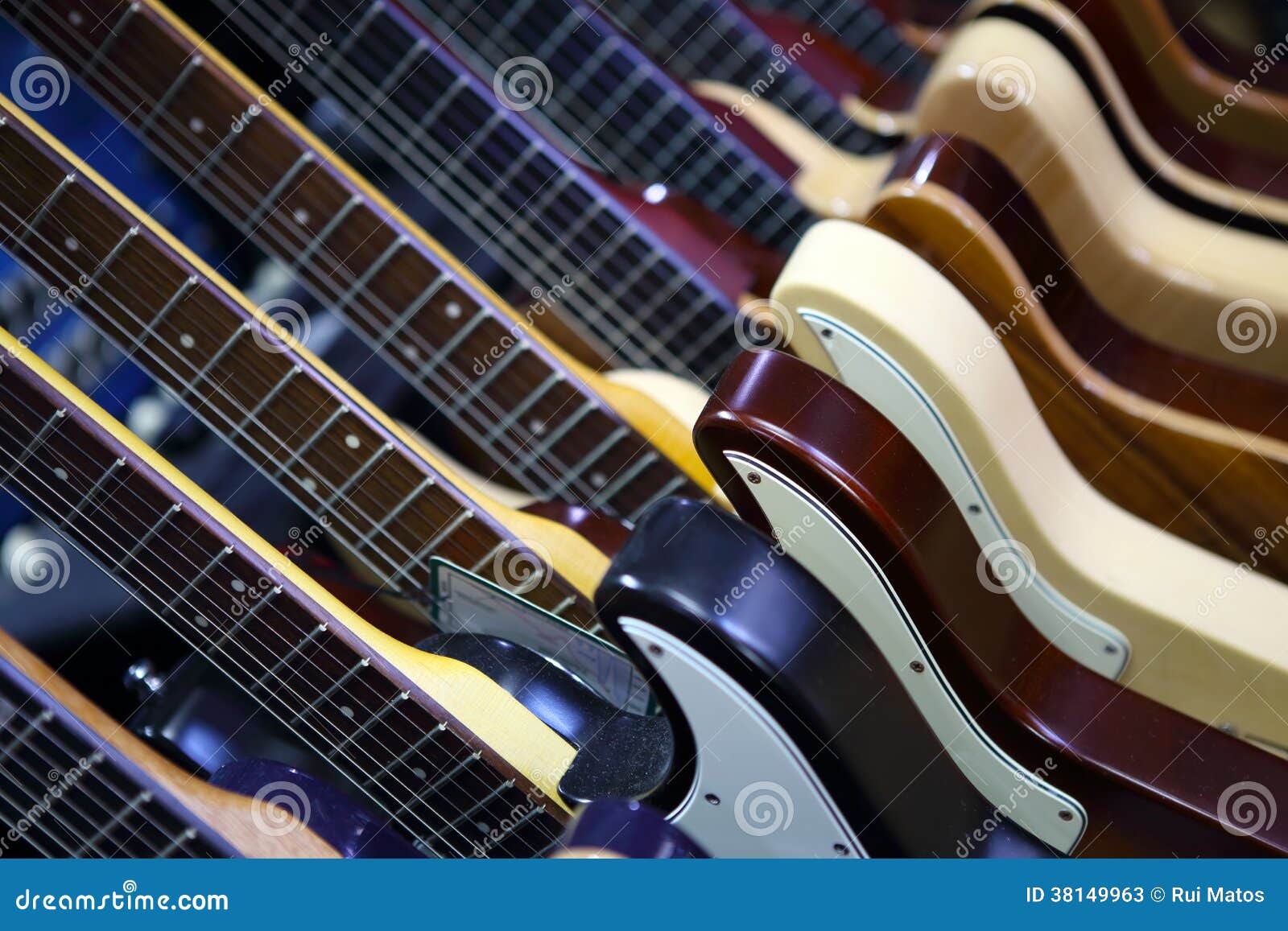 E-Gitarren stockbild. Bild von sonderkommando, horizontal - 38149963