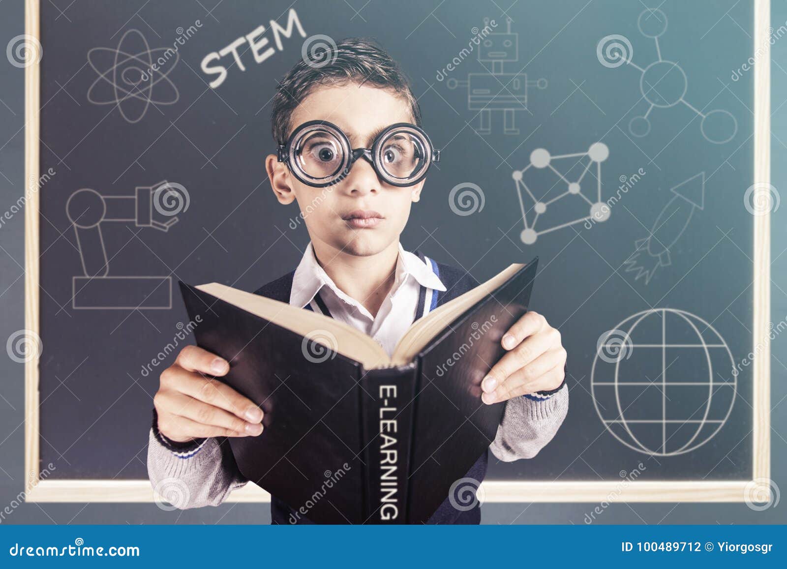 E-learning and Futuristic STEM Education Technology Concept Stock Photo ...