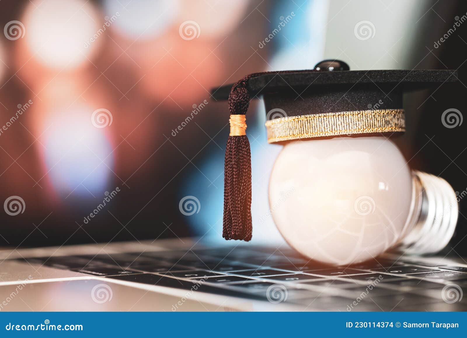 Computer Lab Blur Background With Pc Desktop Computer Machine In Blurry ...