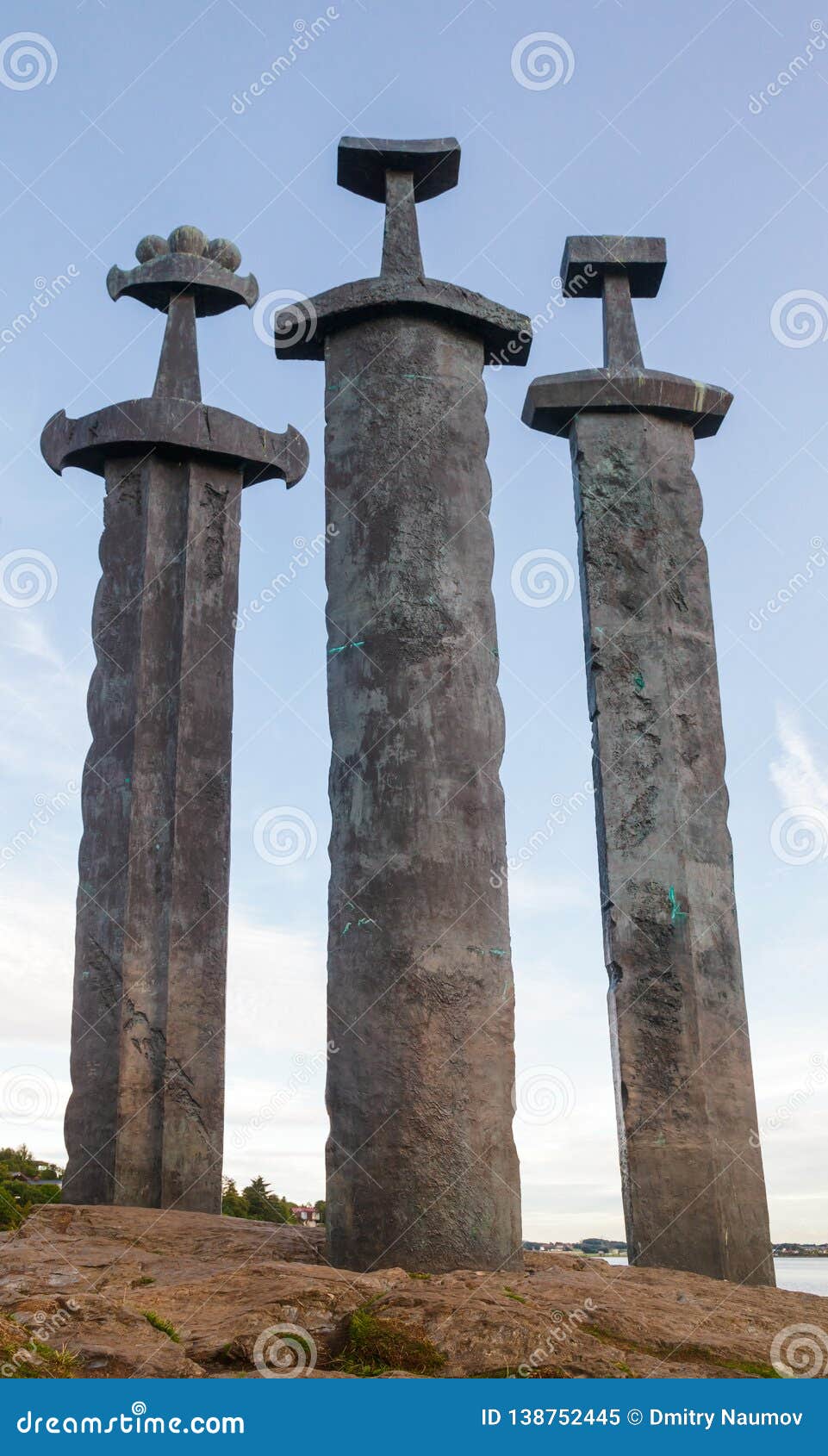 Swords in Rock Monument Commemorating Battle of Hafrsfjord Stavanger ...
