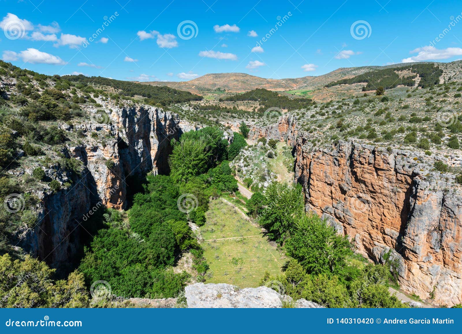 Canyon of the River Mesa in Aragon, Spain Fotografia Stock - Immagine ...