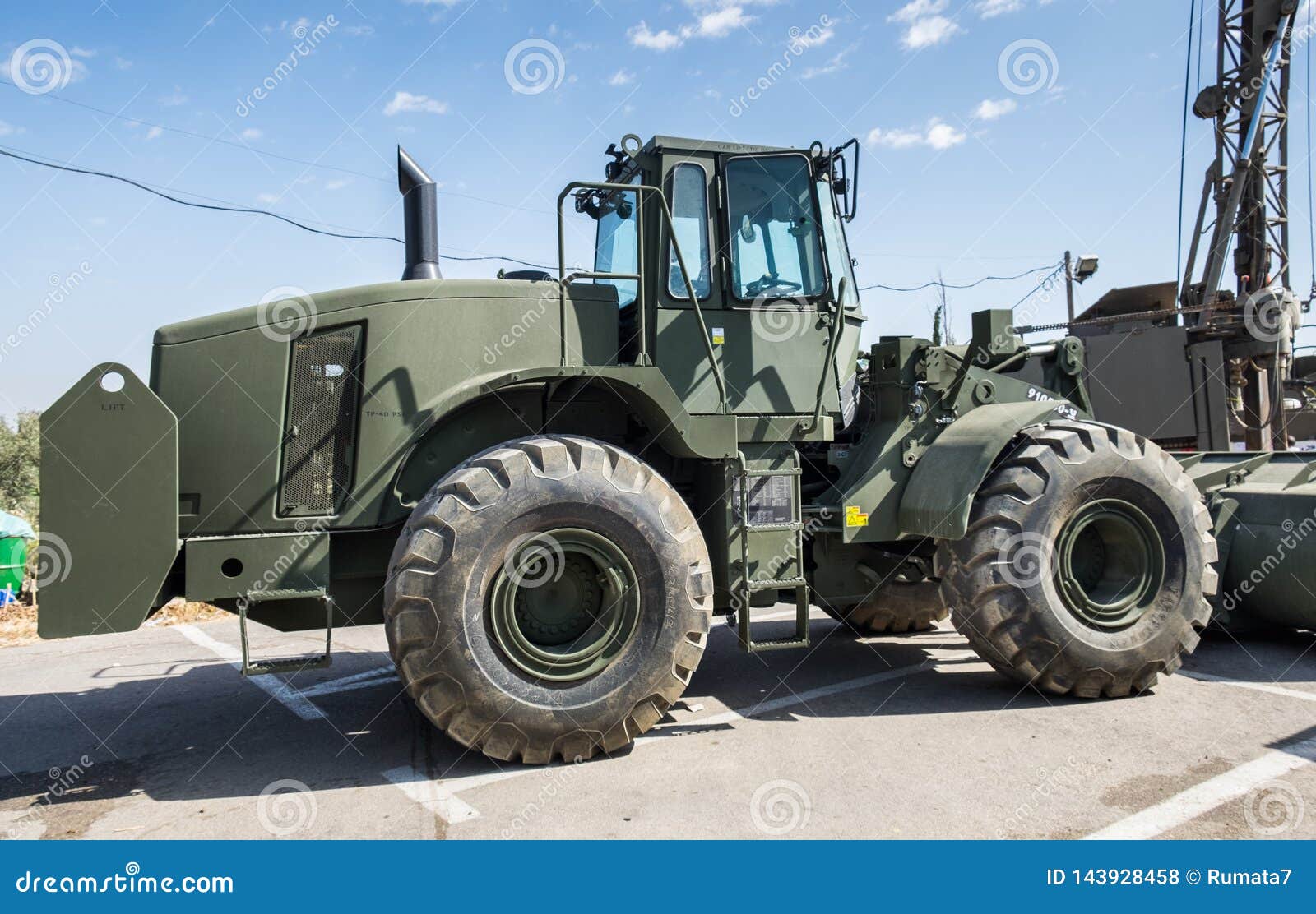 Military Wheel Dozer Presented at Latrun Armored Corps Museum 库存照片 - 图片 ...
