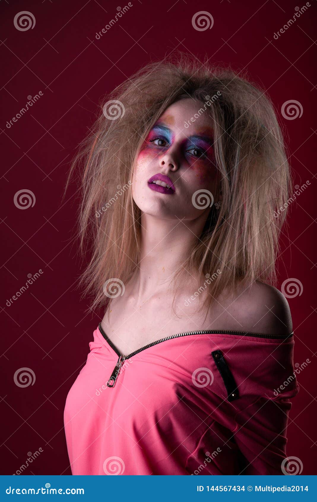 Attractive Young Girl with Disheveled Hair Zdjęcie Stock - Obraz ...