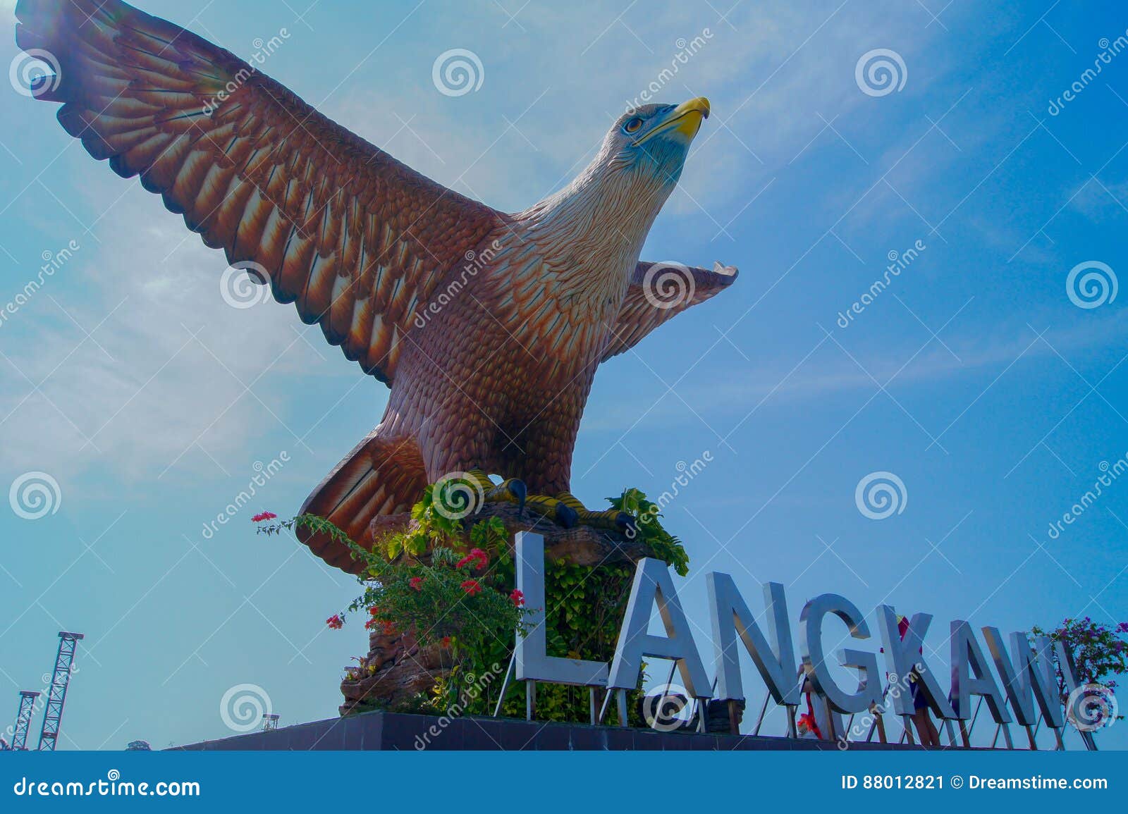 Eagle Square in Langkawi editorial photo. Image of hawk - 88012821