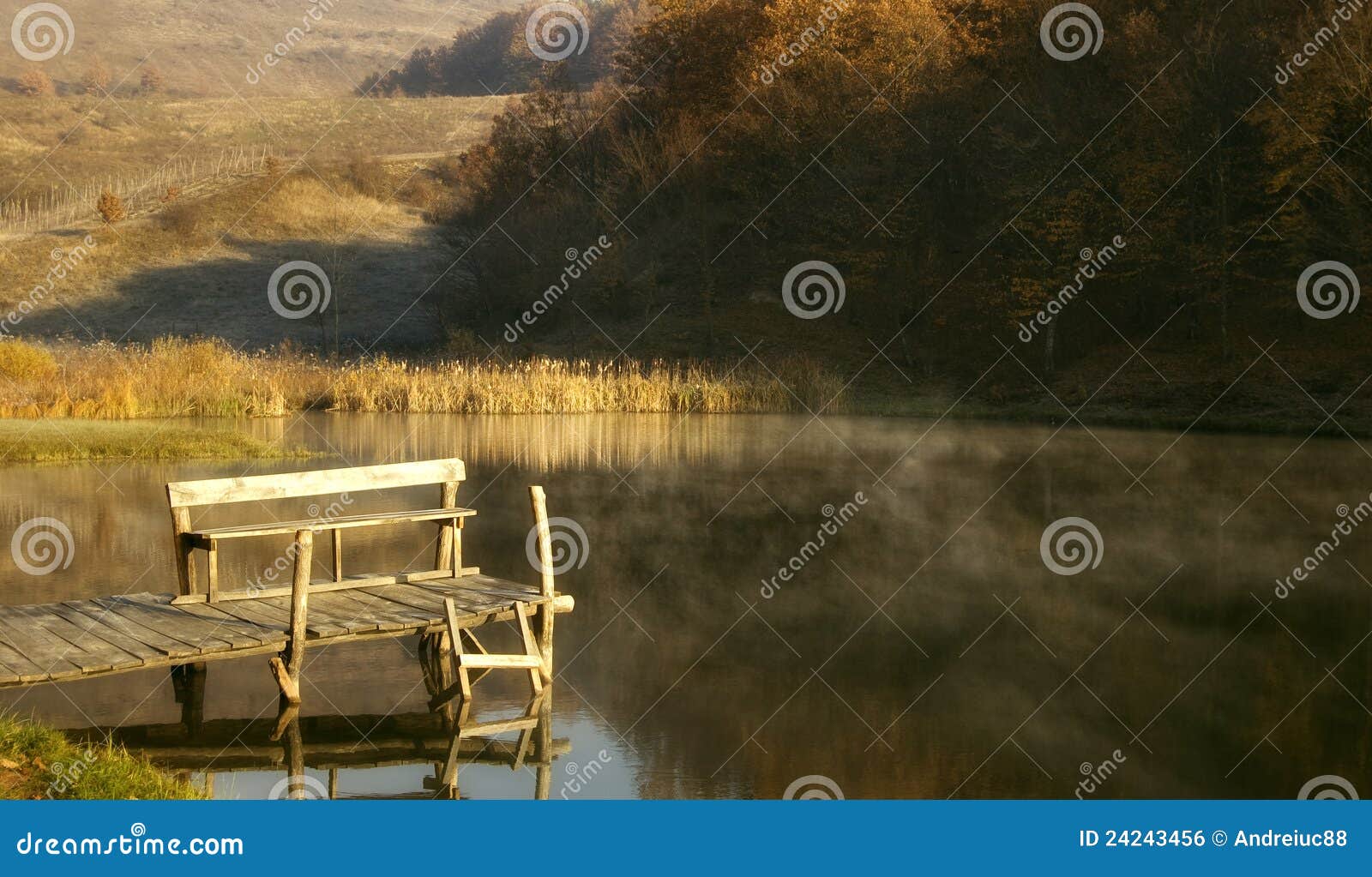 Early Autumn Morning at a Beautiful Lake Stock Photo - Image of autumn ...