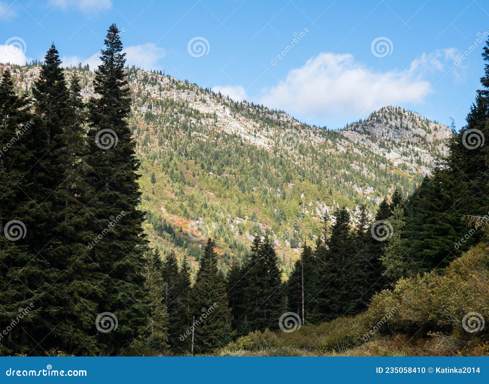 Early Fall at Stevens Pass Along US Highway 2 in Cascade Mountains ...