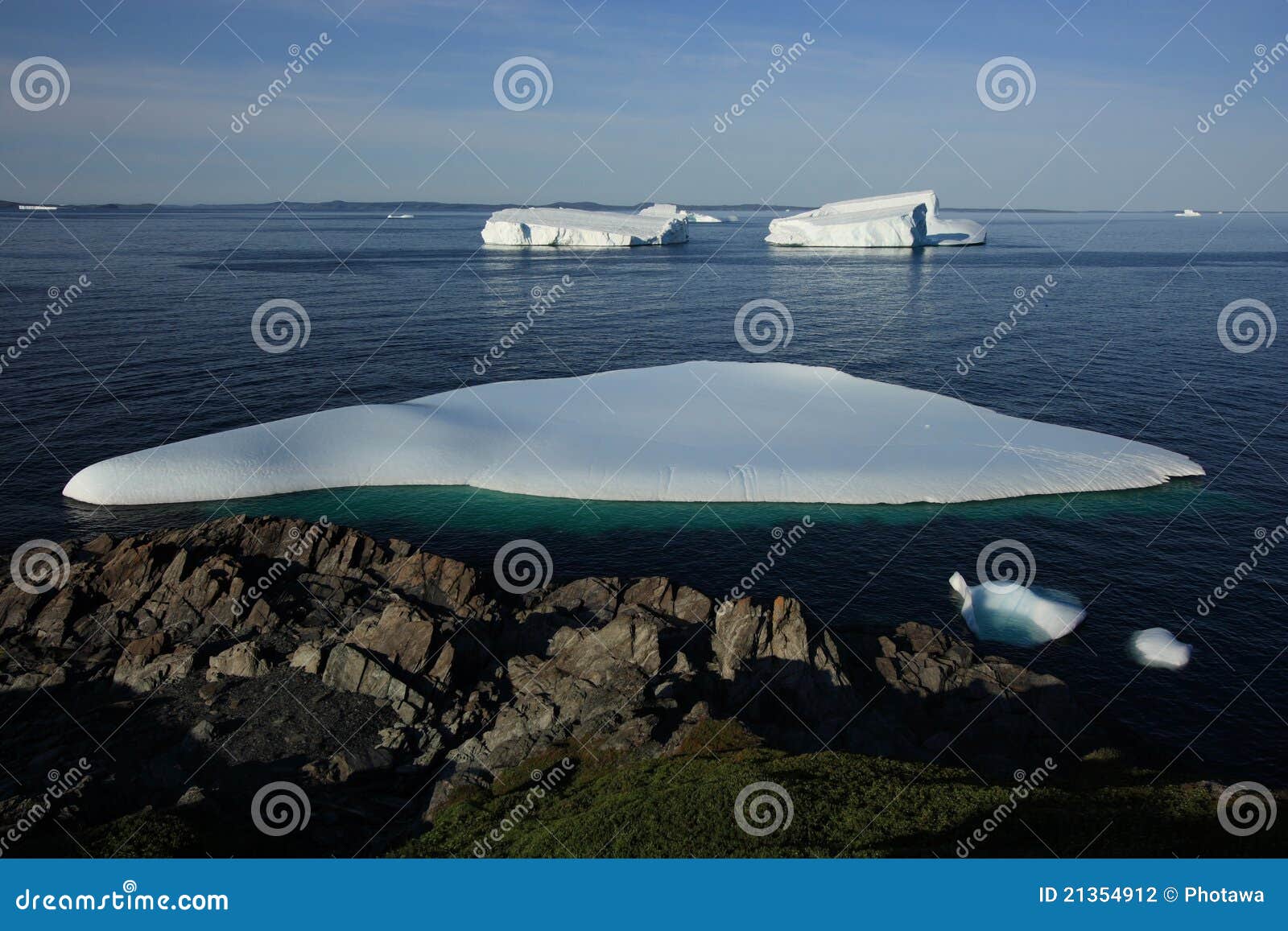 Early Morning Icebergs in Goose Cove Stock Photo - Image of morning ...