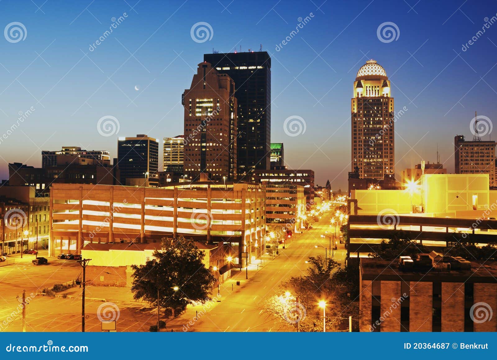 Early Morning in Louisville Stock Image - Image of morning, skyline ...