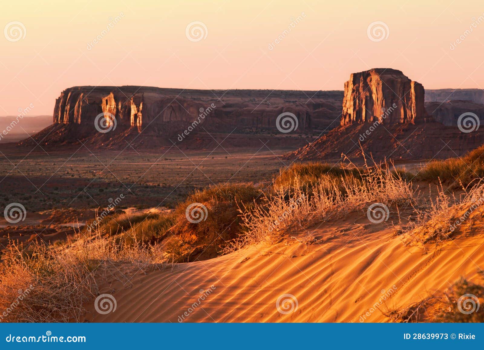 505 Monument Valley Arizona Texture Stock Photos - Free & Royalty-Free ...
