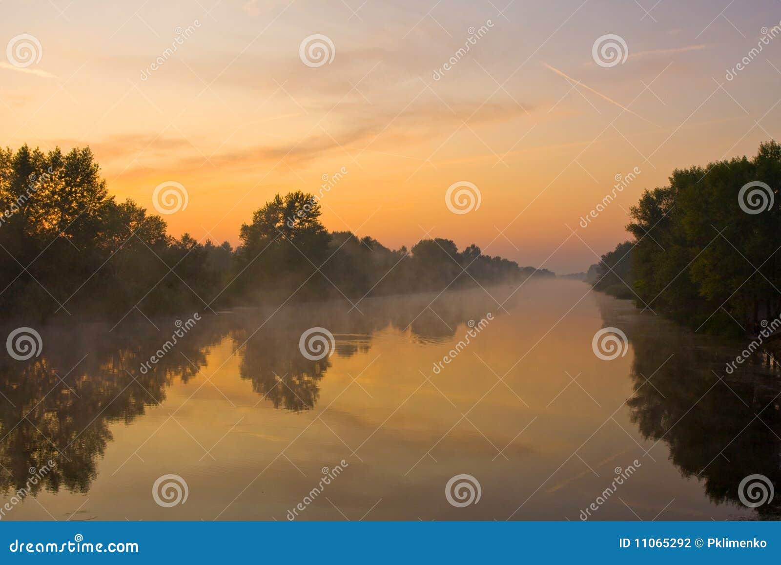 Early morning on river stock photo. Image of lake, river - 11065292