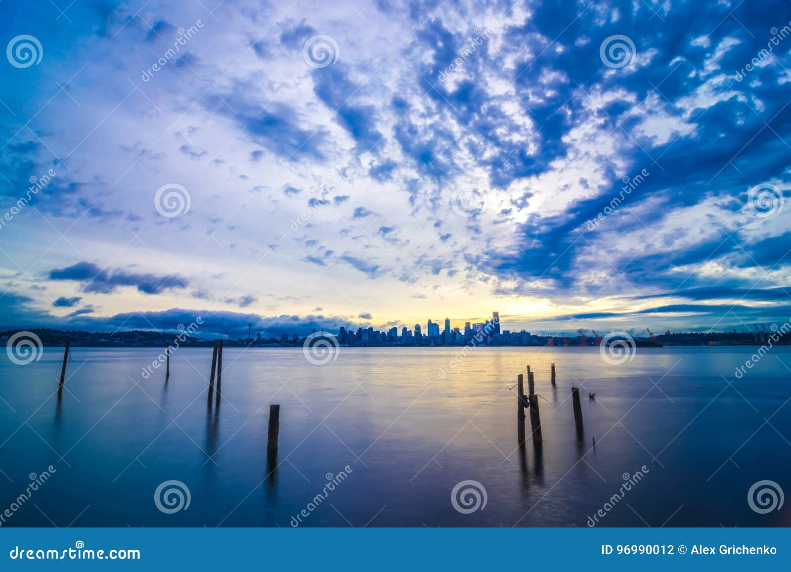 Early Morning Sunrise in Seattle Washington Stock Photo - Image of ...