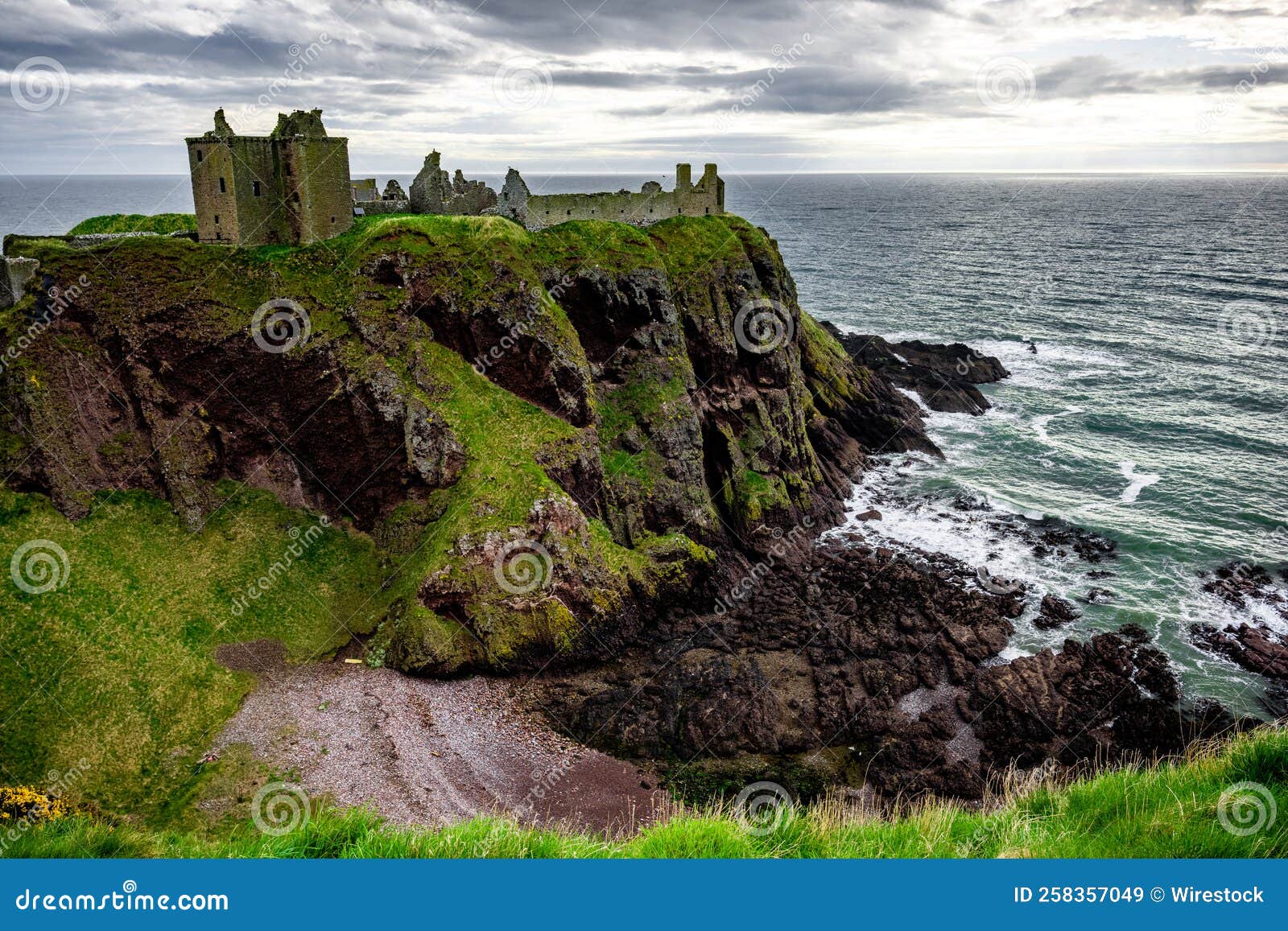 Early Morning View of Dunnottar Castle in Scotland Stock Image - Image ...