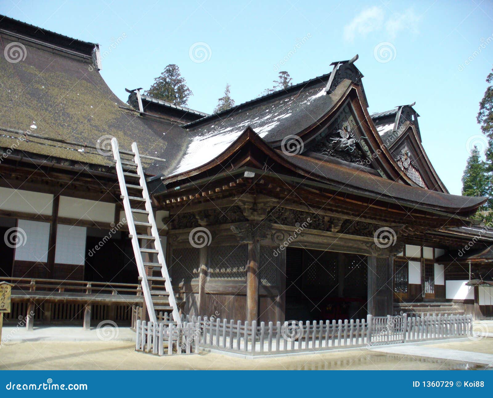 Early Spring in a Japanese Temple Stock Image - Image of timber, temple ...