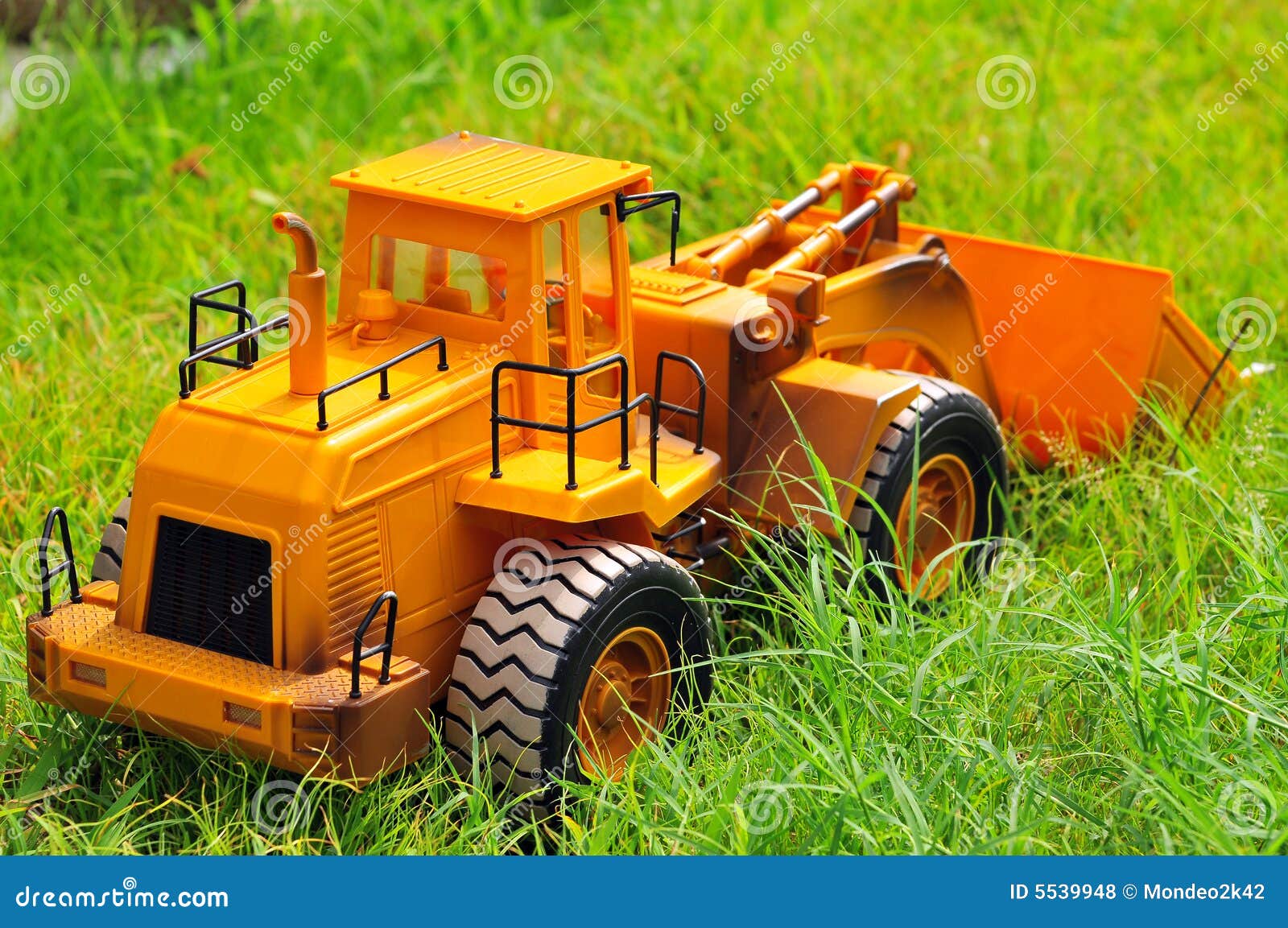 Earth mover stock photo. Image of engineer, excavate, construct - 5539948