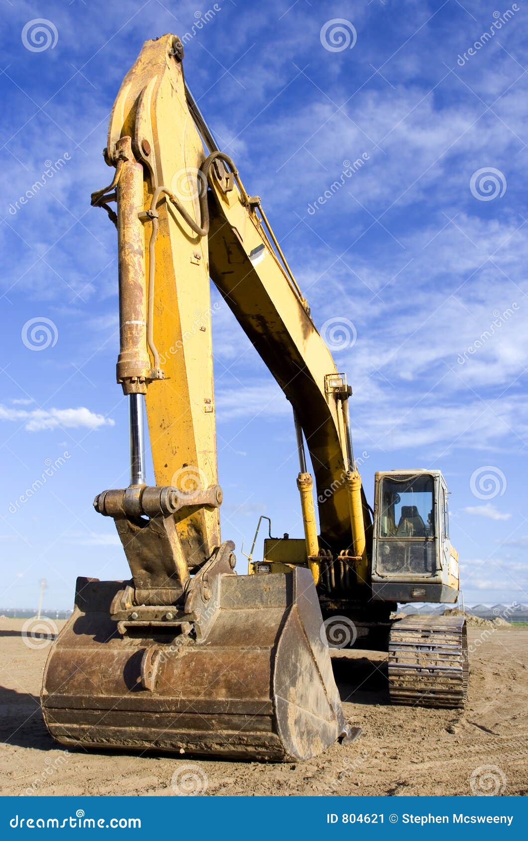 Earth mover stock image. Image of build, view, earth, demolish - 804621