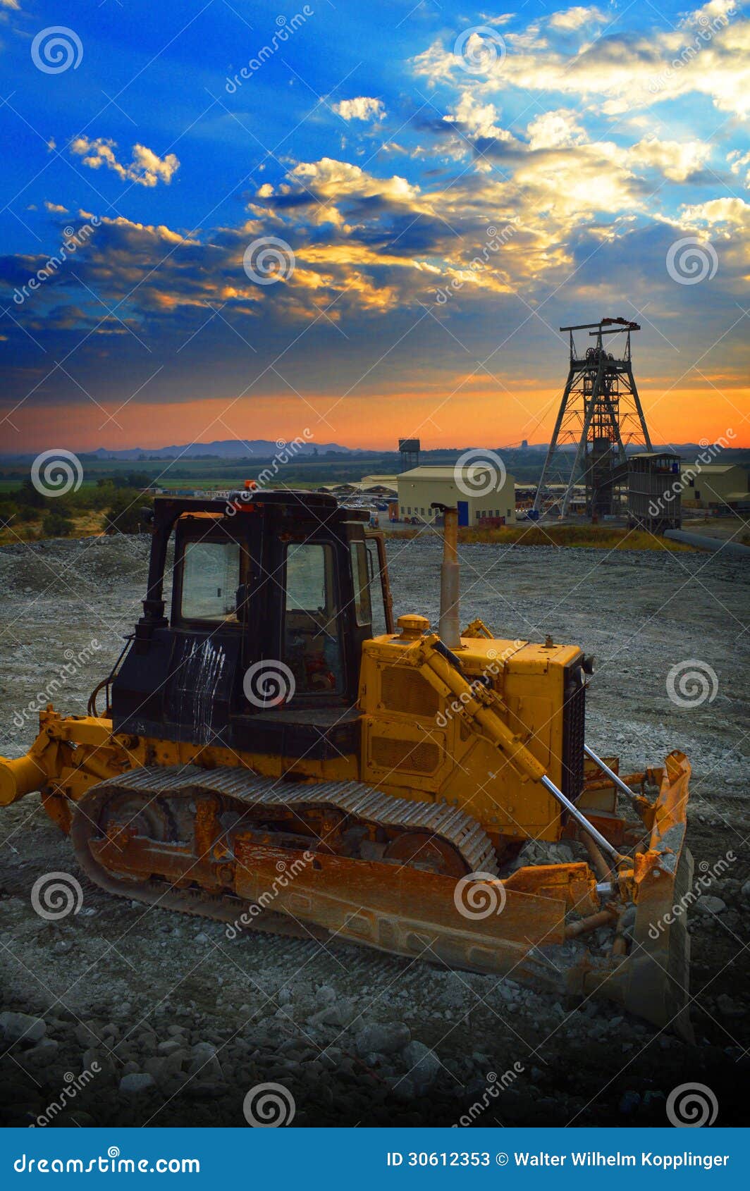 Earth Mover Machine at Sunrise Stock Image - Image of frame, dawn: 30612353