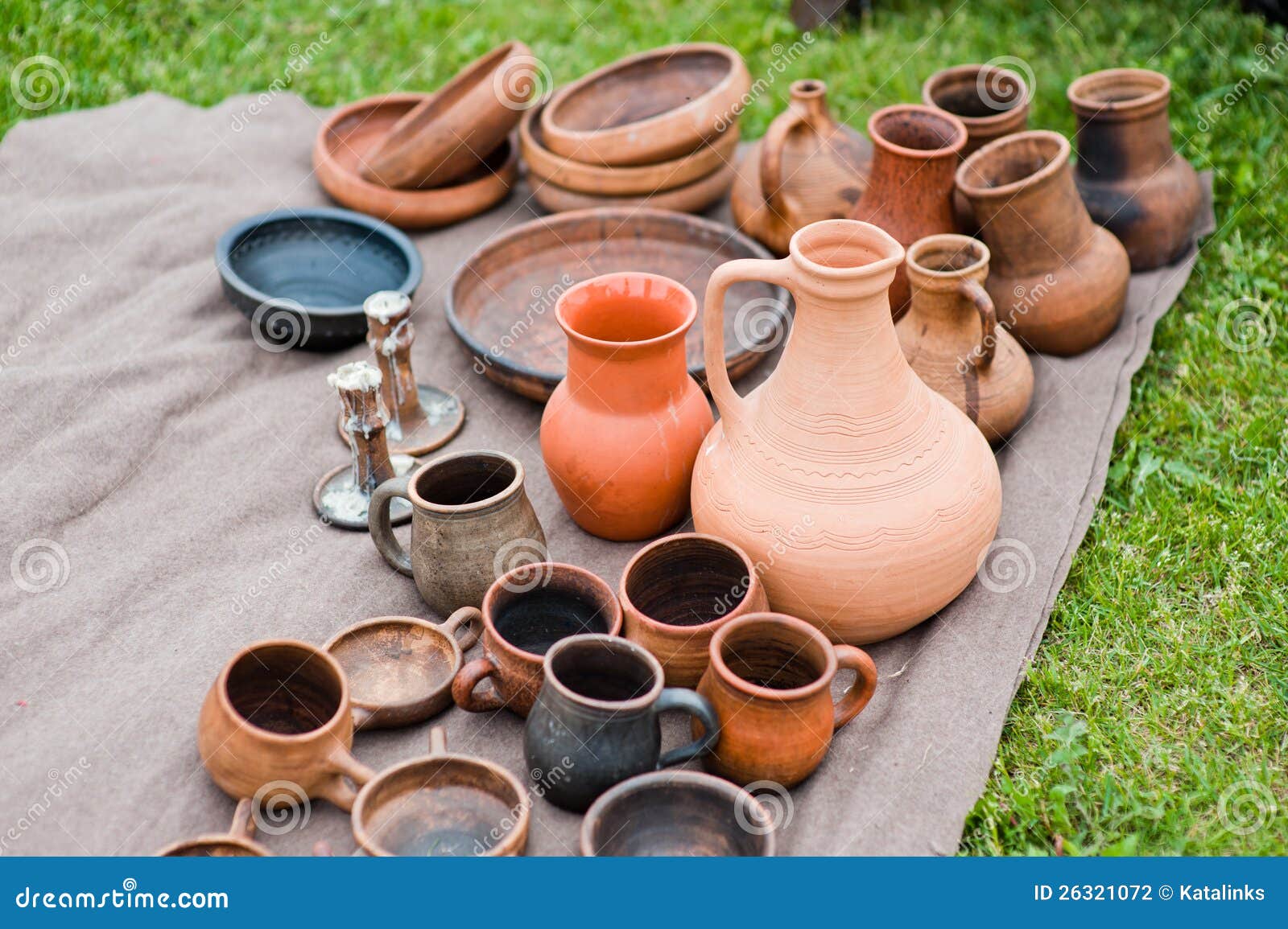 Earthenware in the market stock photo. Image of close - 26321072