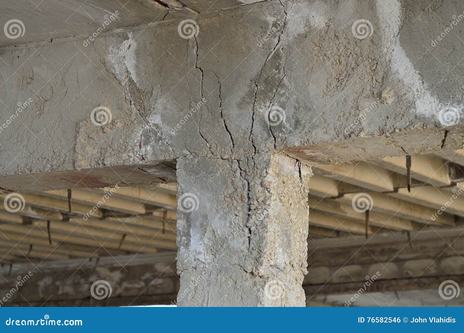 Earthquake Damage Failure Column Stock Photo - Image of disaster ...