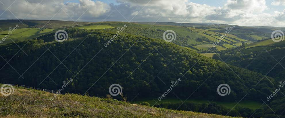 East Lyn River Valley stock photo. Image of devon, britain - 58376246