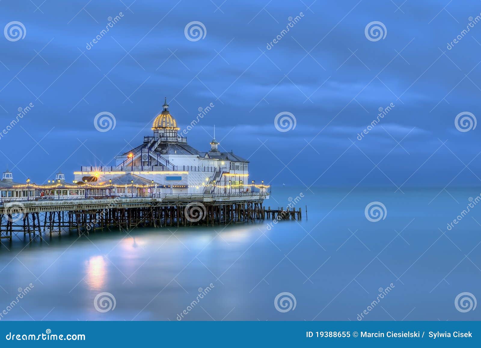 Eastbourne Pier in Late Evening Stock Image - Image of calm, reflection ...