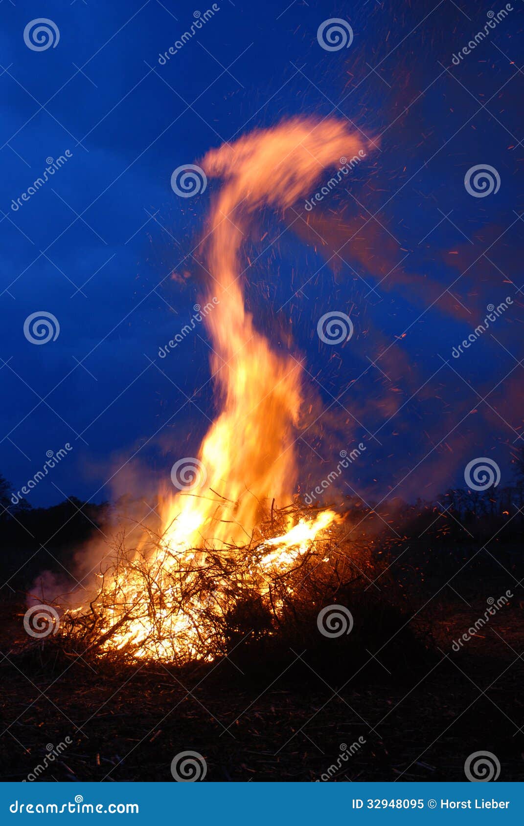 Easter bonfire stock image. Image of easter, sparks, custom - 32948095