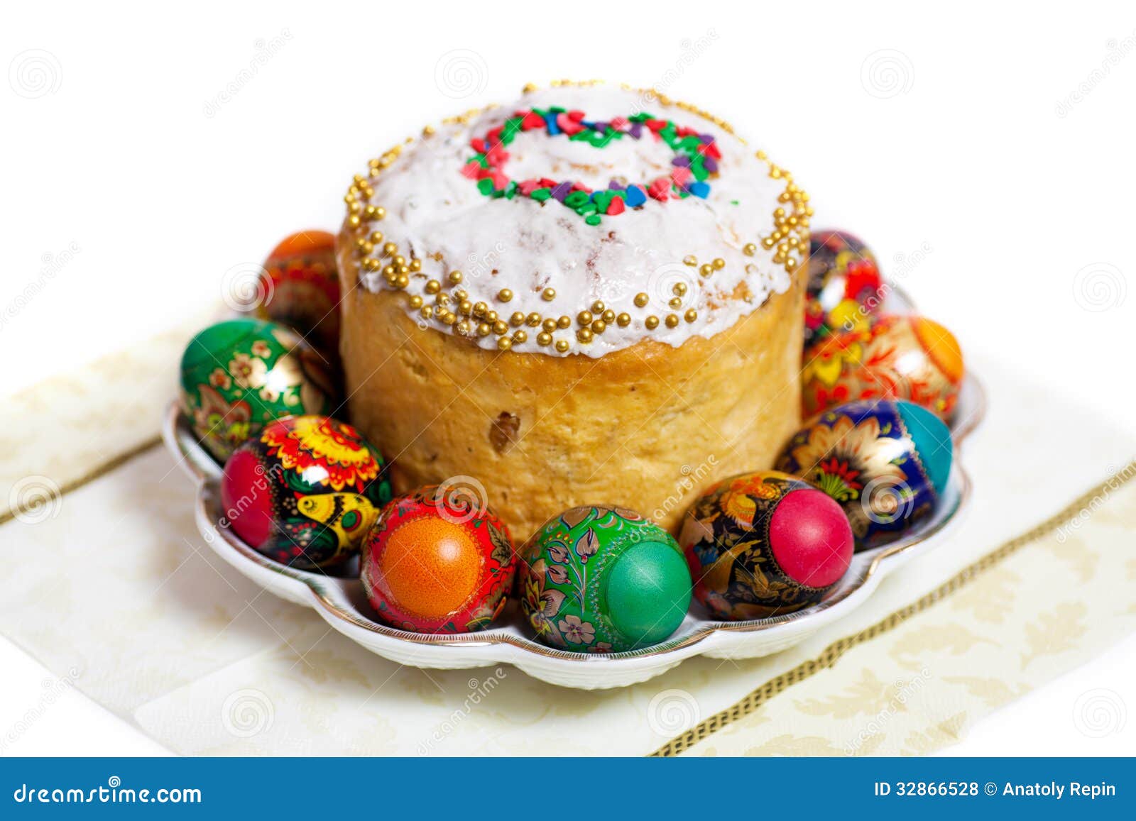 Easter cake kulich stock photo. Image of white, objects - 32866528