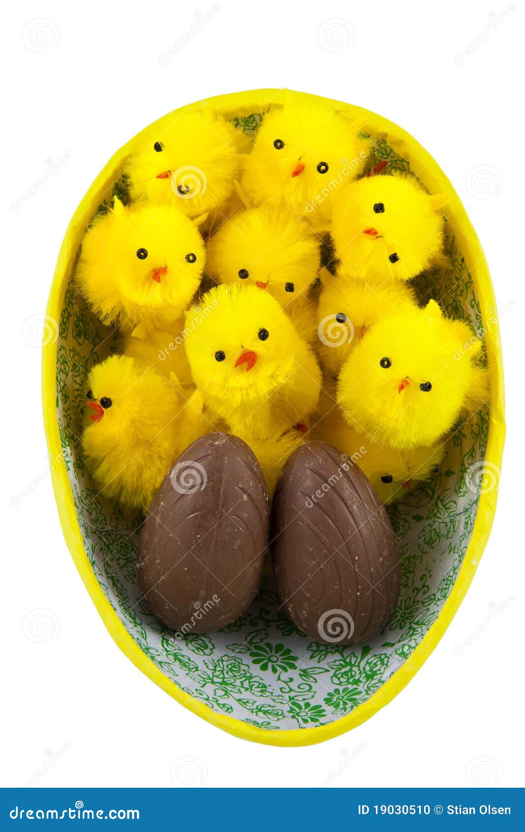 Easter Chickens in Easter Egg Stock Photo - Image of seasonal, fluffy ...