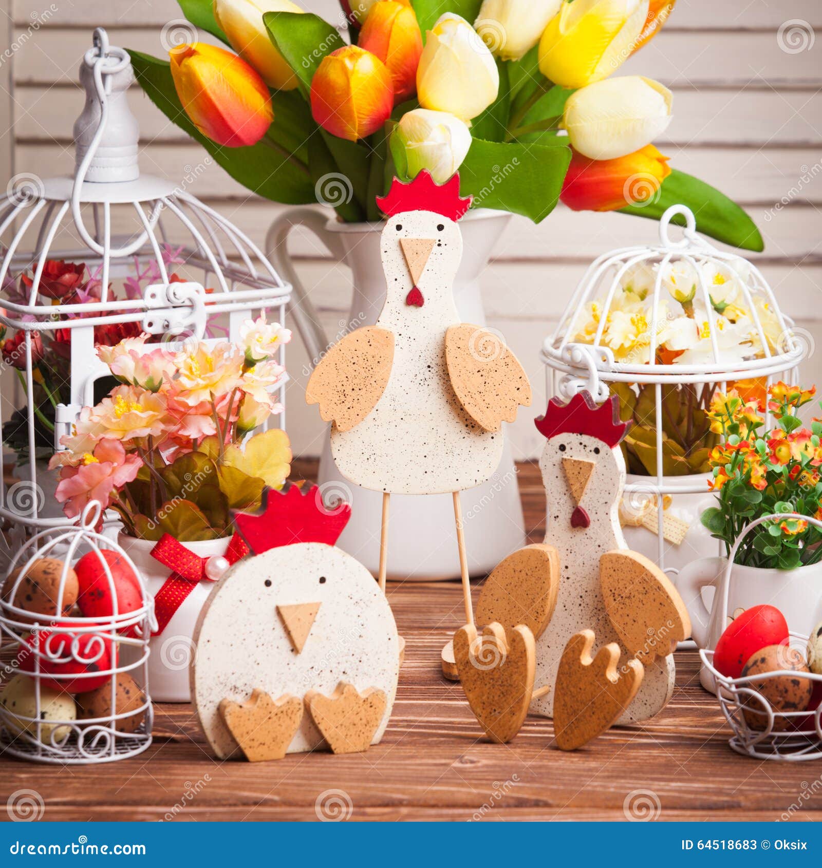 Easter Decorations on the Table Stock Image - Image of birdcage, decor ...